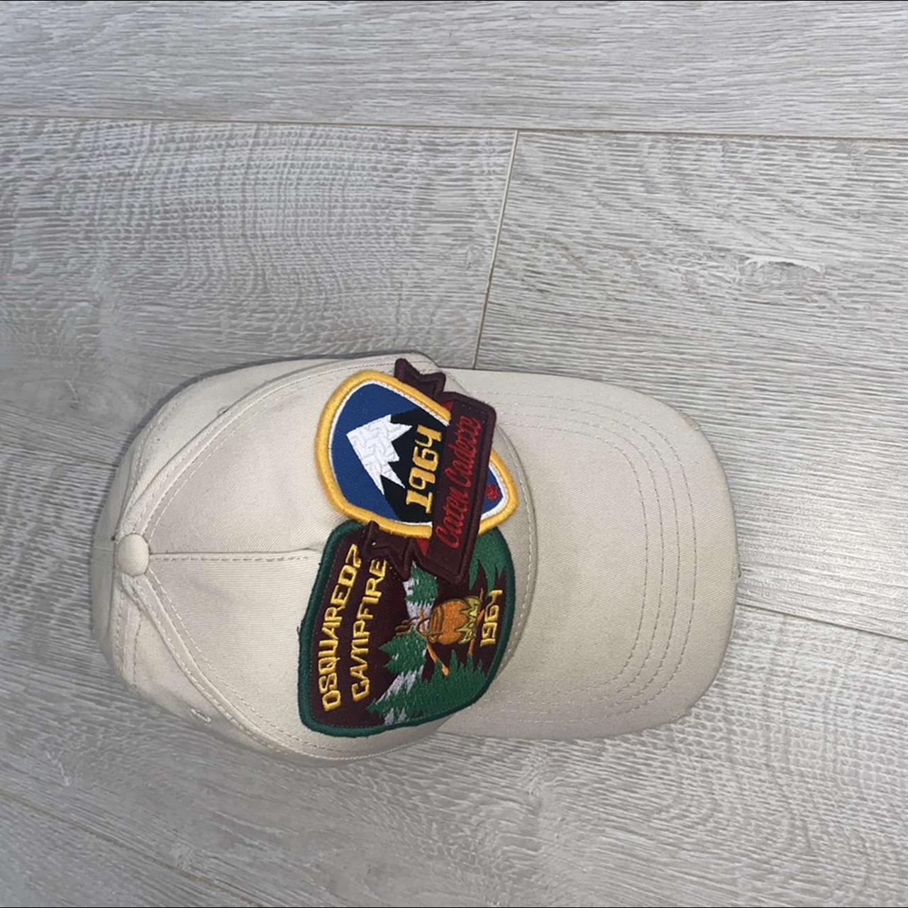 🌟 Dsquared cap 🌟 Cream coloured dsquared2 hat with... - Depop