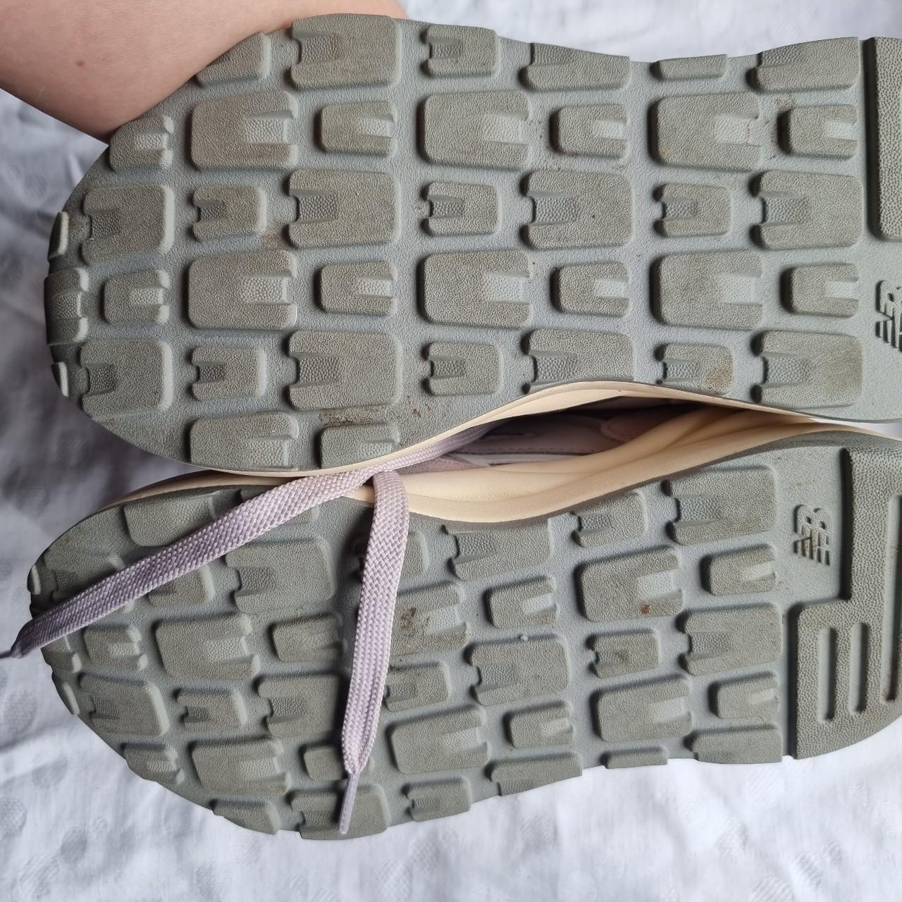 New Balance Chunky Vintage look trainers EUC Please... - Depop