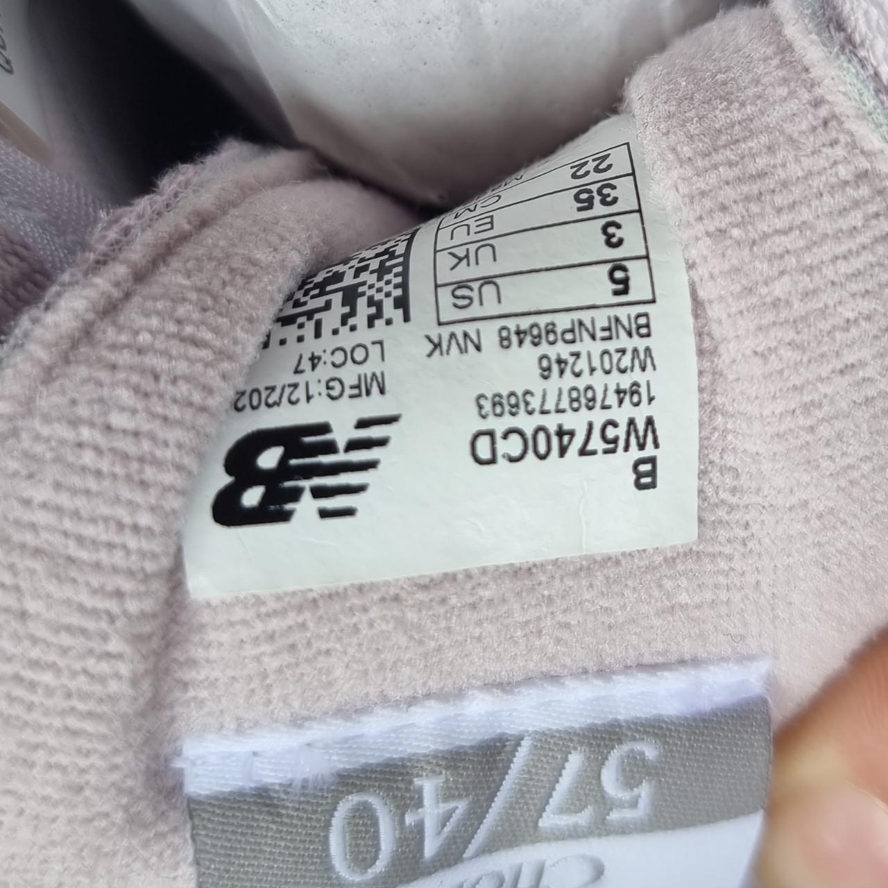 New Balance Chunky Vintage look trainers EUC Please... - Depop