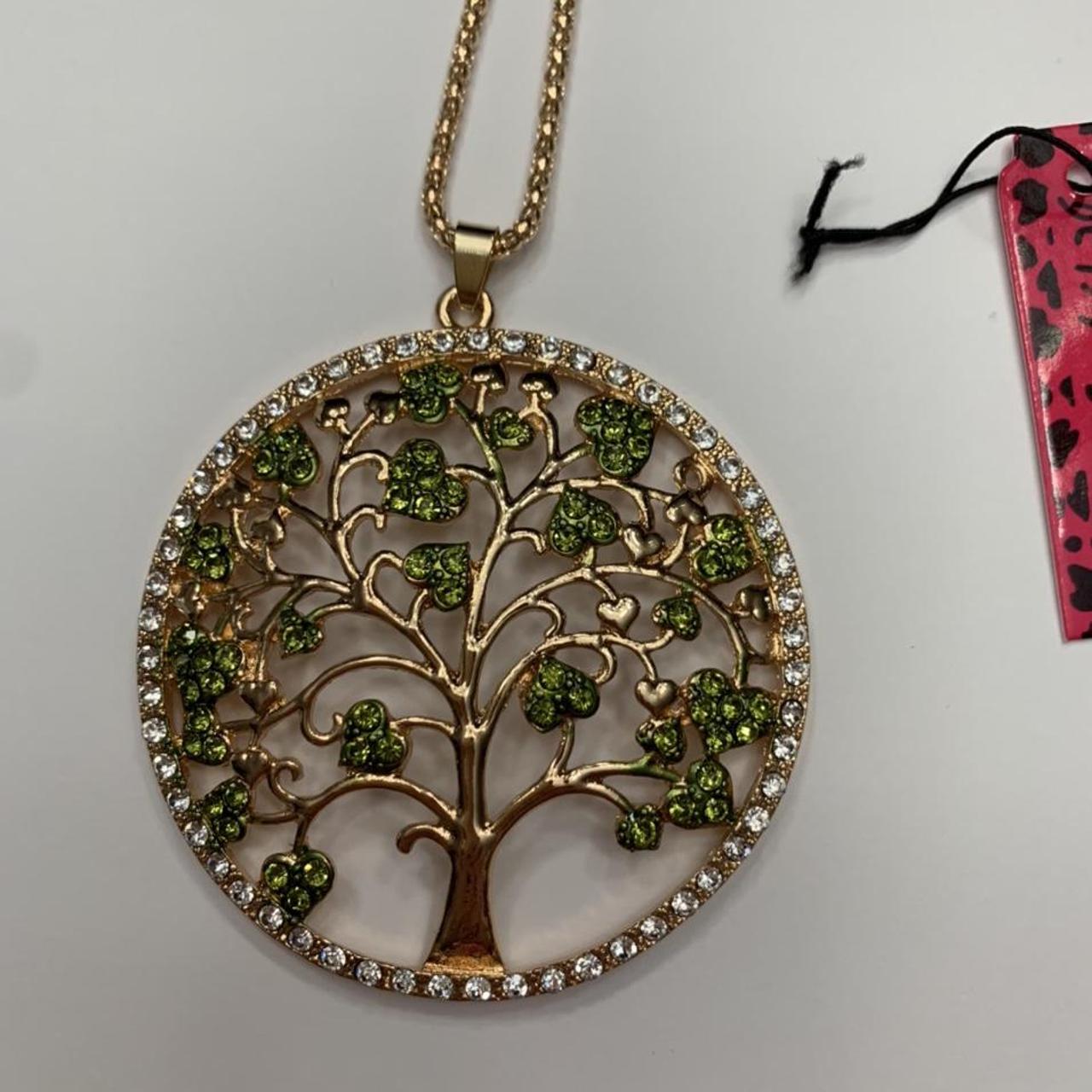 Betsey Johnson tree of life necklace leaves are... - Depop