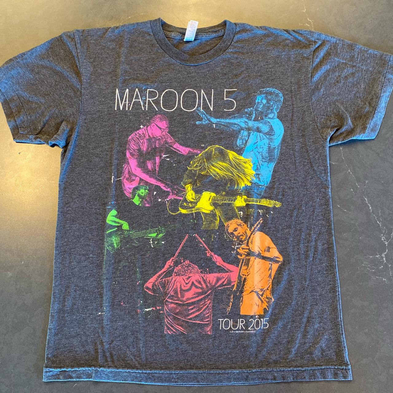 Maroon 5 2015 Tour Shirt size Medium ——— Chest... - Depop