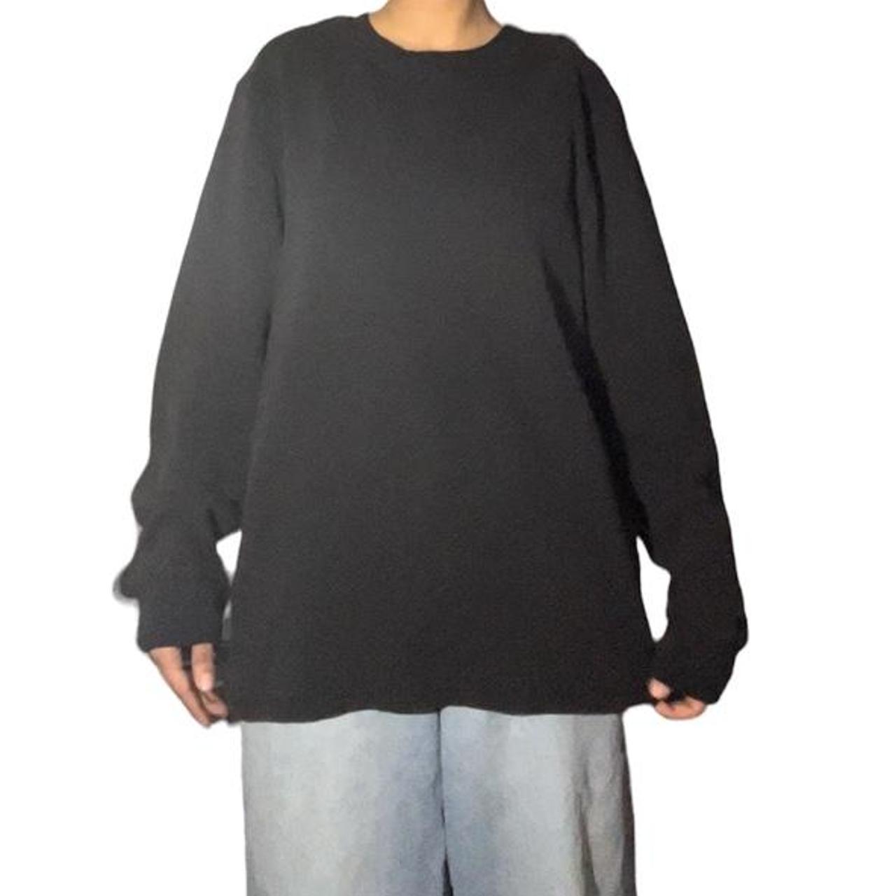 📺 extremely comfy black crewneck sweater with... - Depop