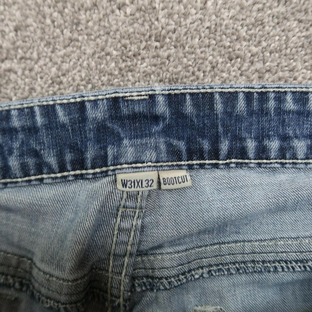 Helix Slim Fit Bootcut Jeans Men's Size 31x32... - Depop