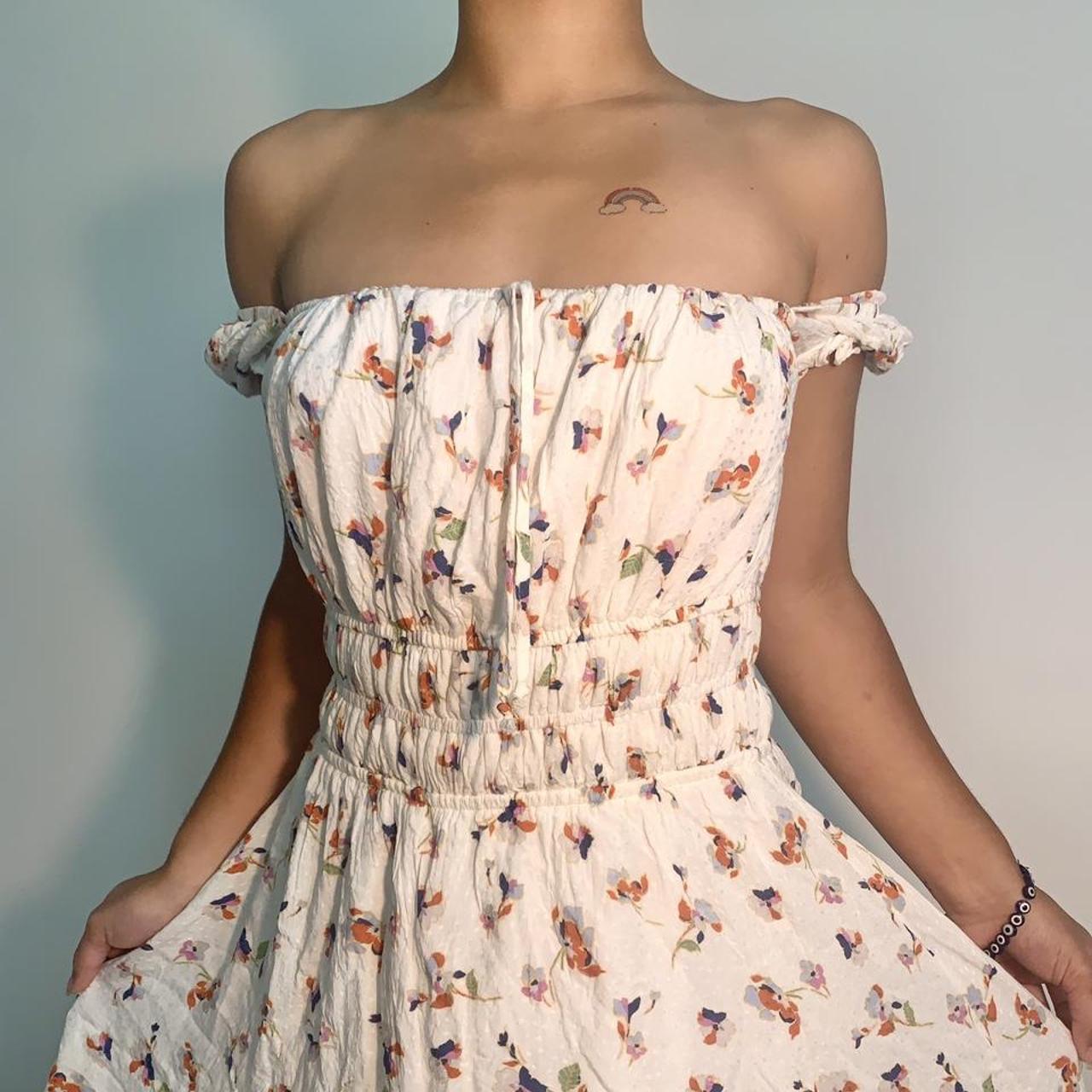 Super cute girly floral sundress perfect for the... - Depop