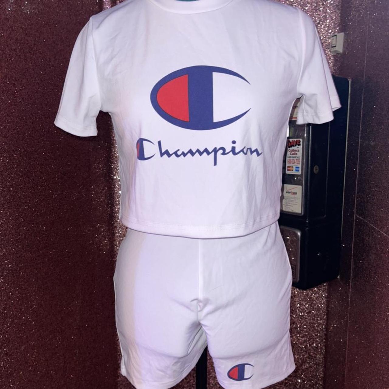 Champion Women's Suit | Depop