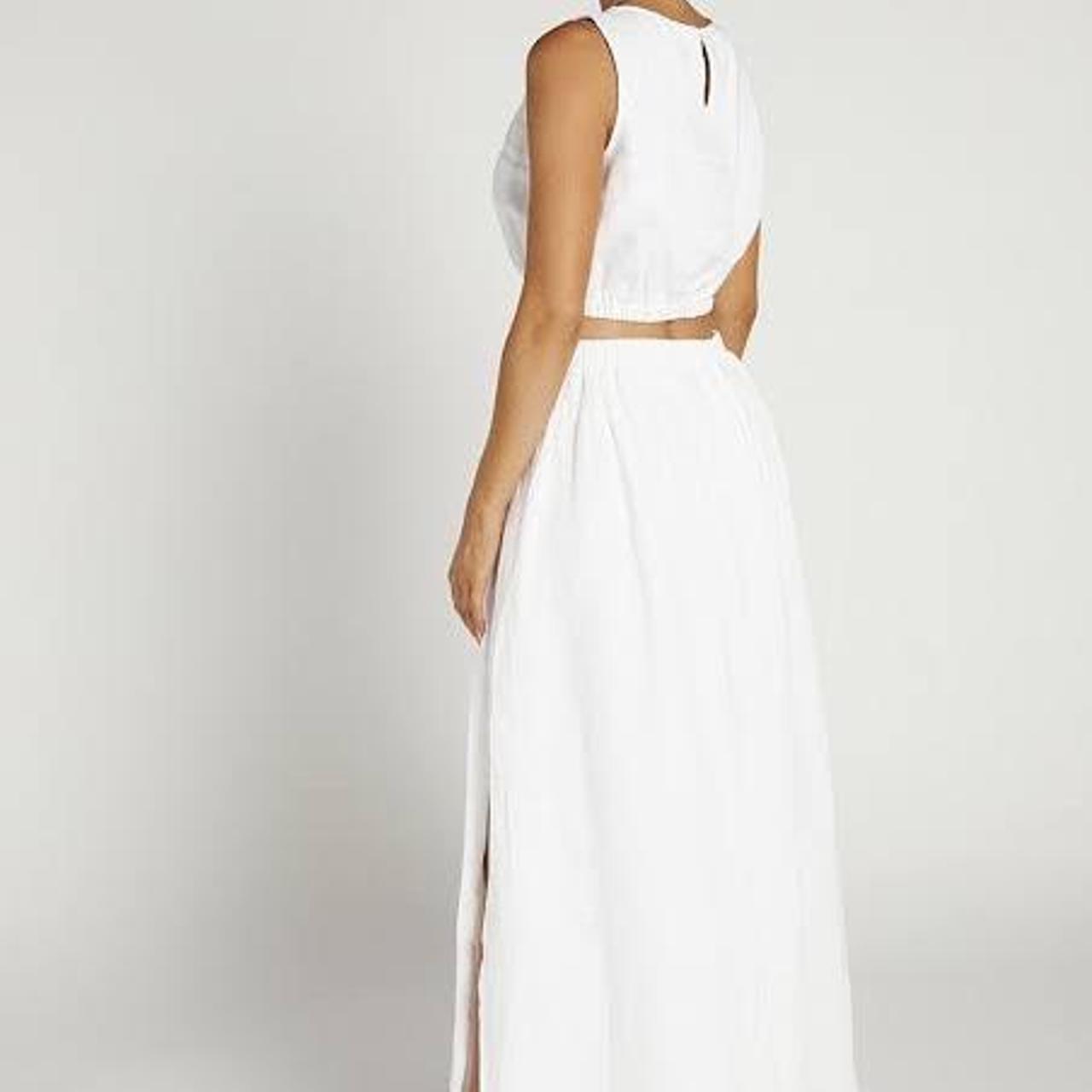 Sold, please do not purchase. Dissh linen set size... - Depop