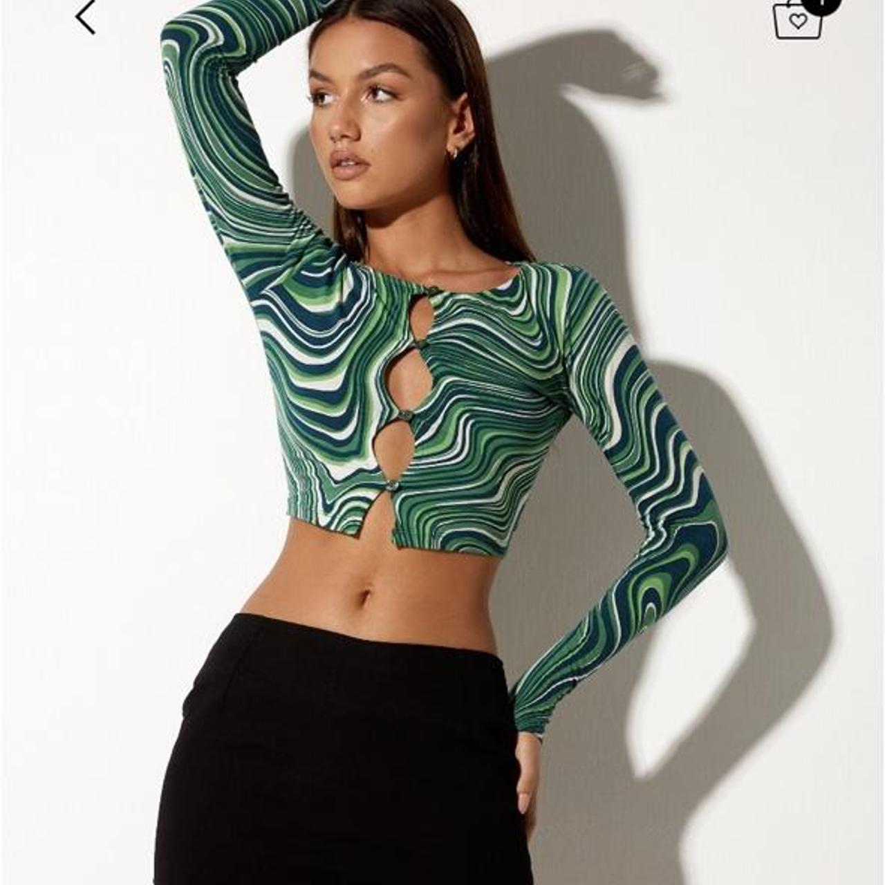 Motel rocks sarah crop top in 70’s ripple green top... - Depop