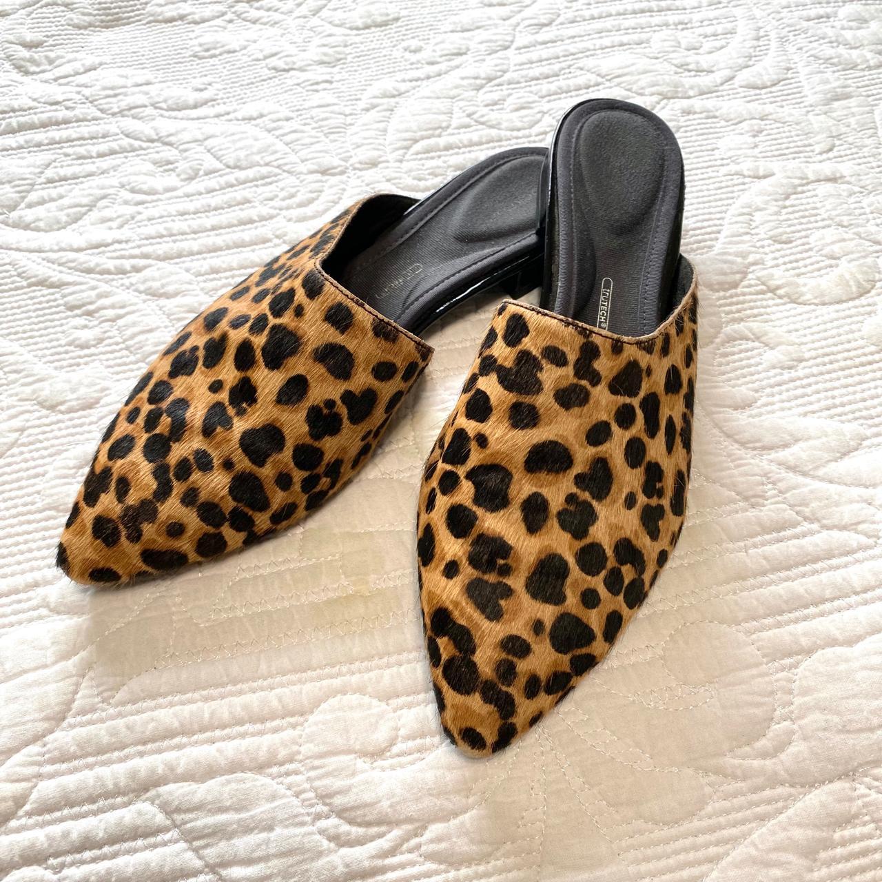 Rockport Leopard Print Flats / Mules! Super cute... - Depop