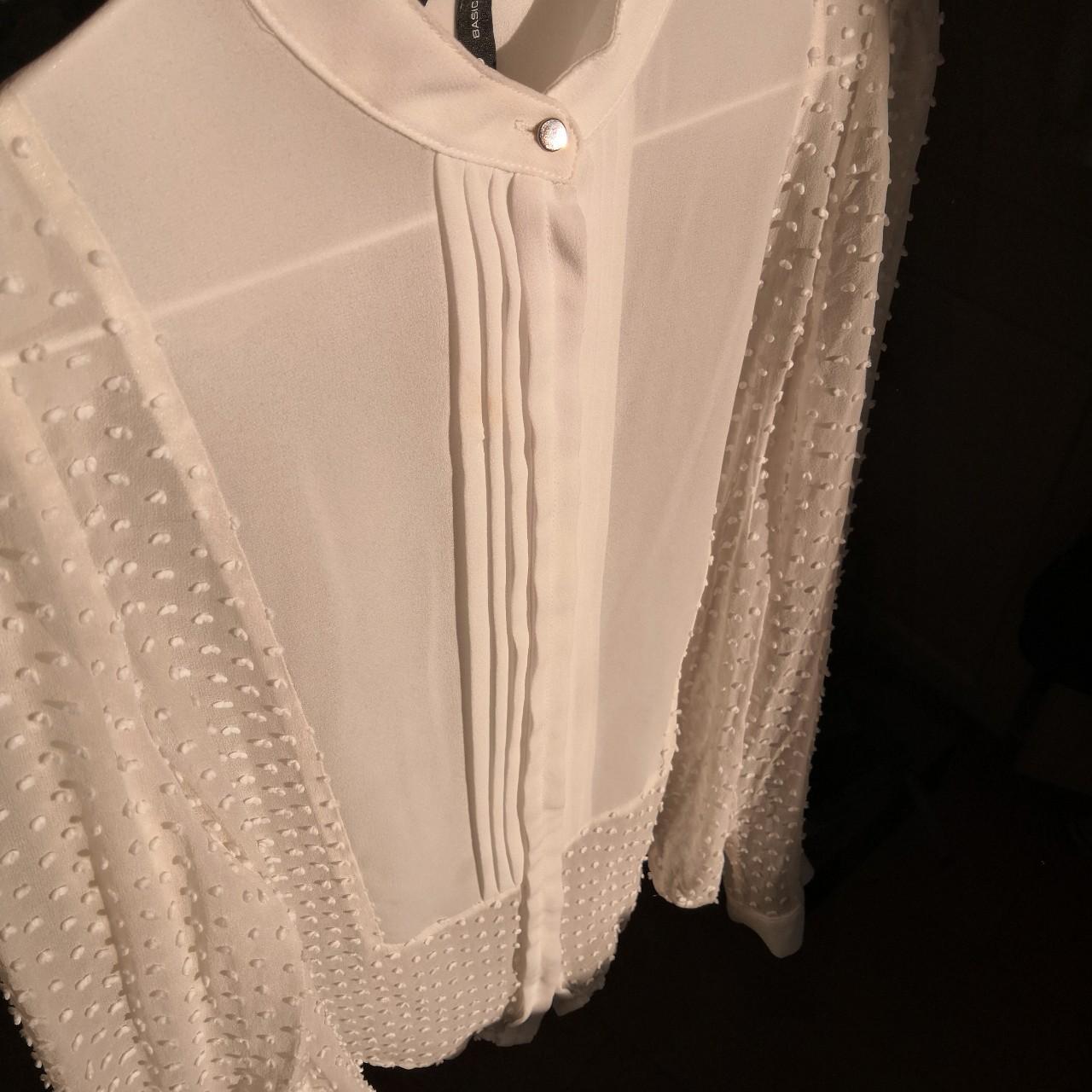 Great Timeless Shirt From Zara. Can be worn for any... - Depop