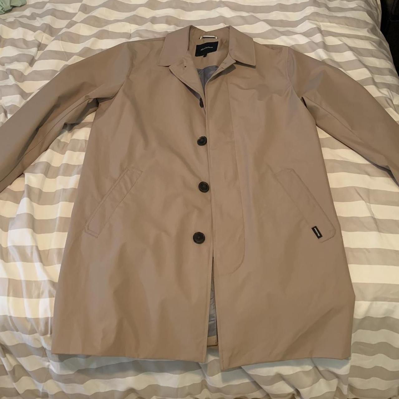 Water resistant and very stylish Mac Jacket from... - Depop