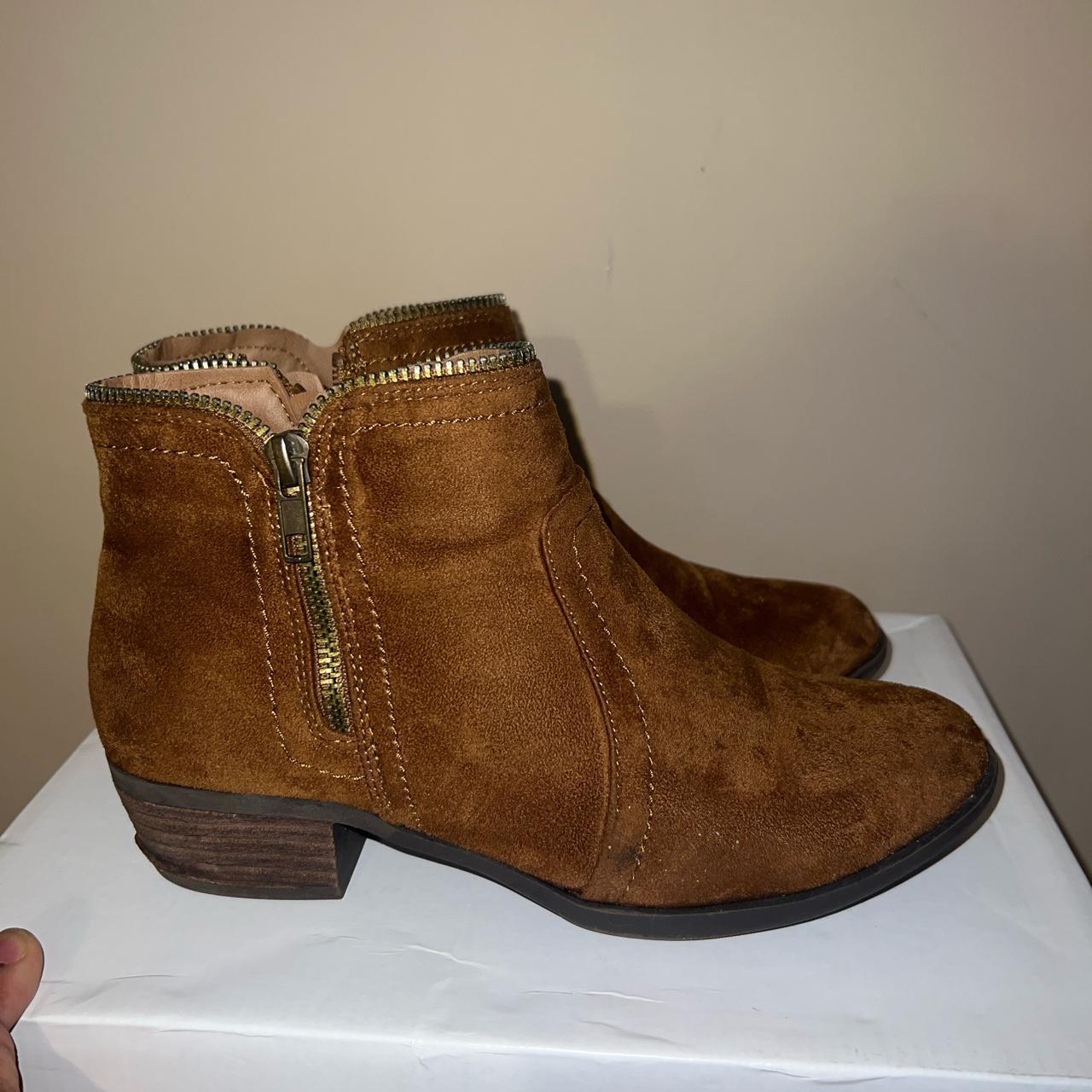 Cognac colored booties - Depop