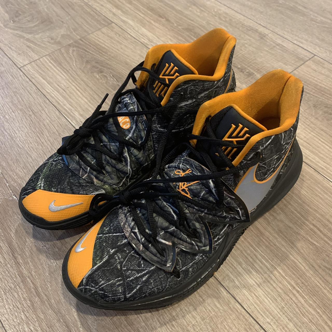 Nike Kyrie V 5 Taco PE Us Men’s 10 Normal signs of... - Depop