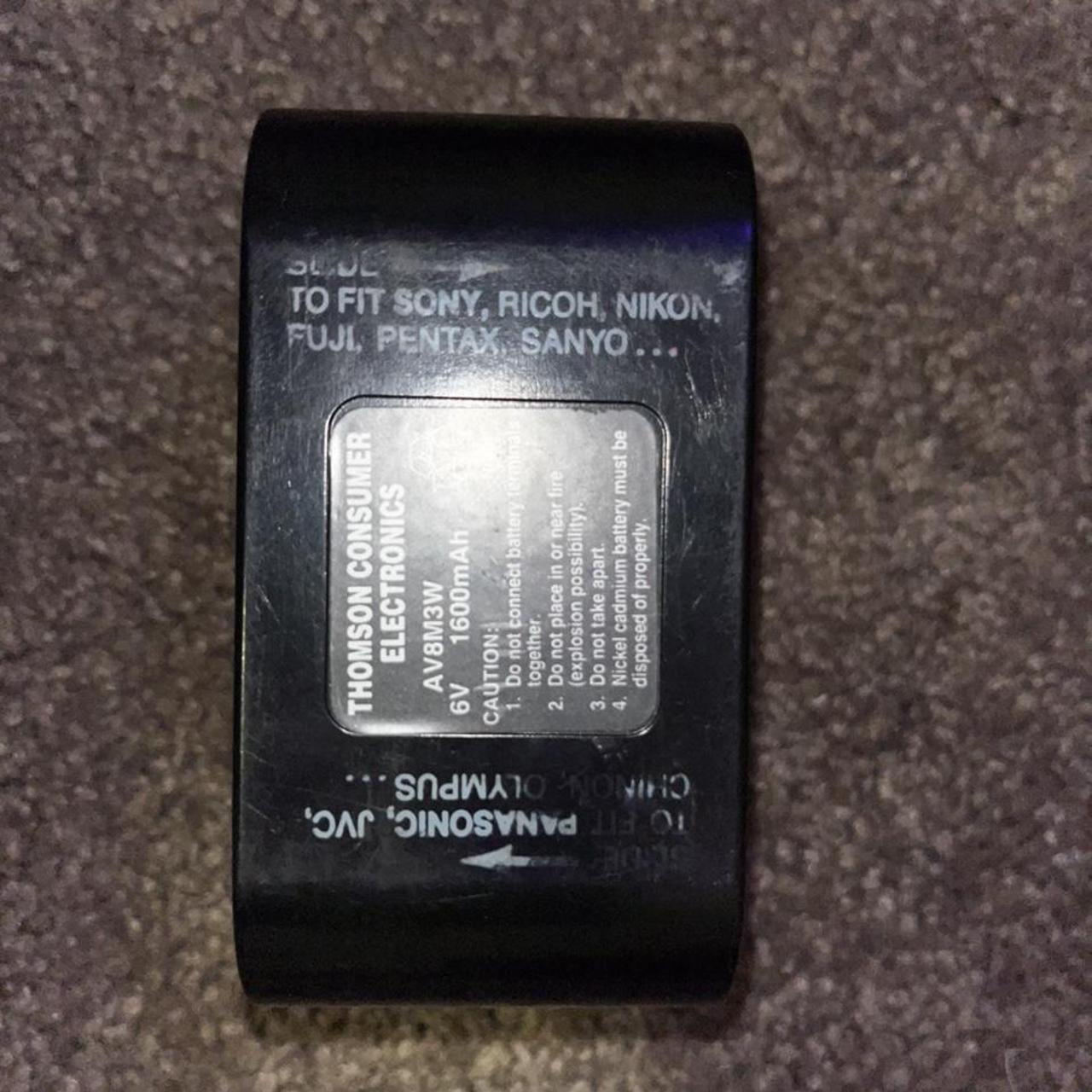 Sony Handcam Video 8 CCD-FX230 10x lense charger,... - Depop