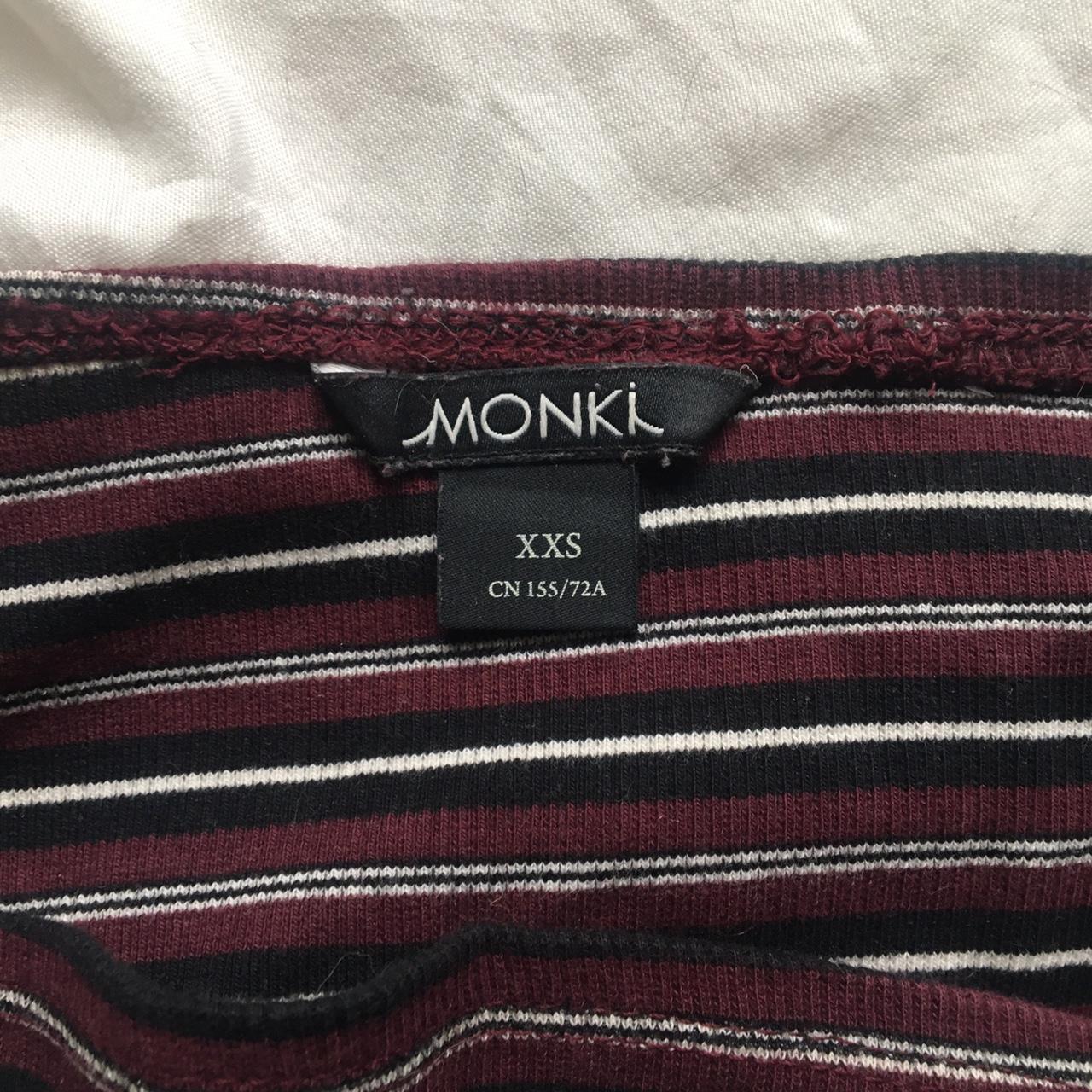 Monki Women's Burgundy and Black Crop-top | Depop