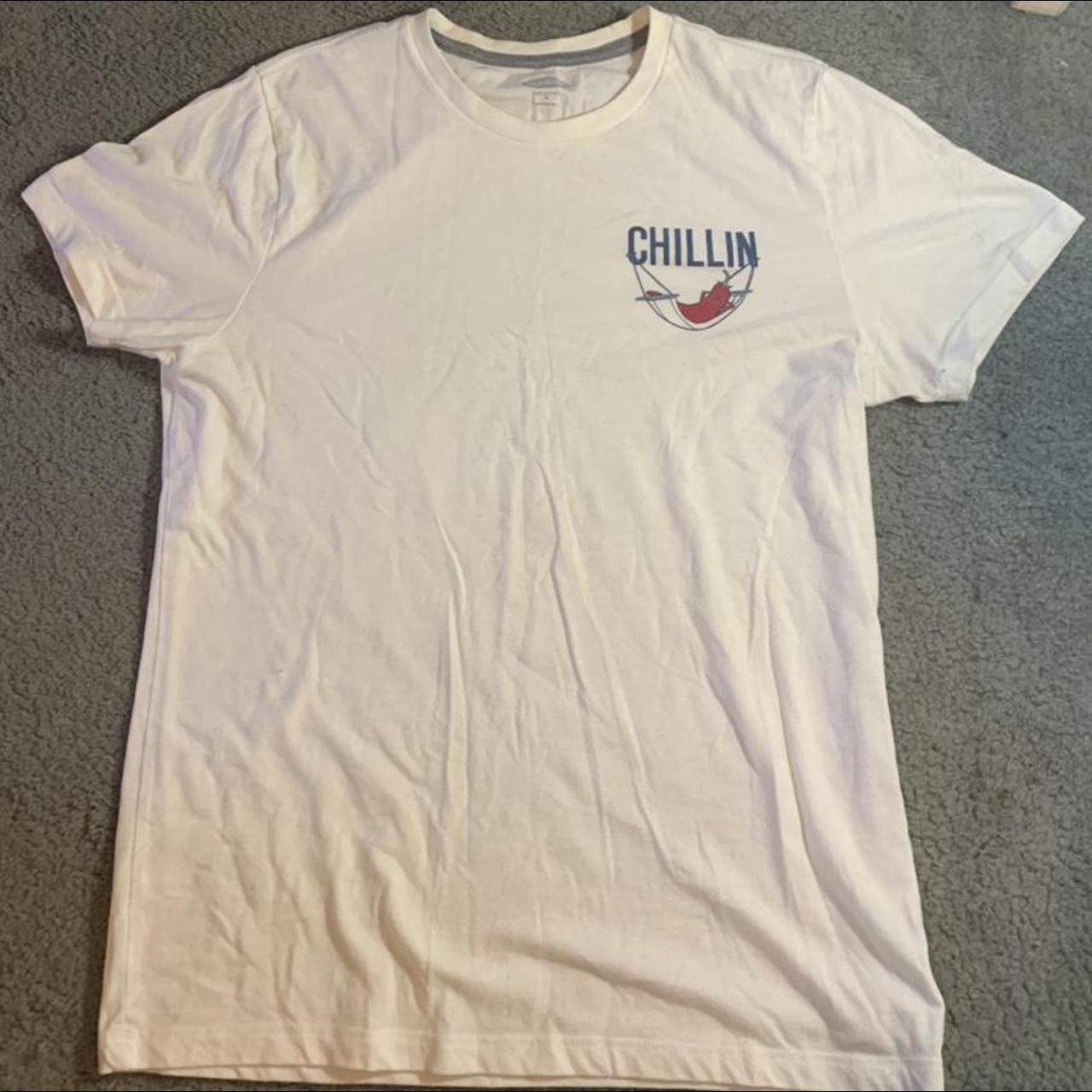 Chili chillin’ t-shirt from old navy #chili #beach... - Depop