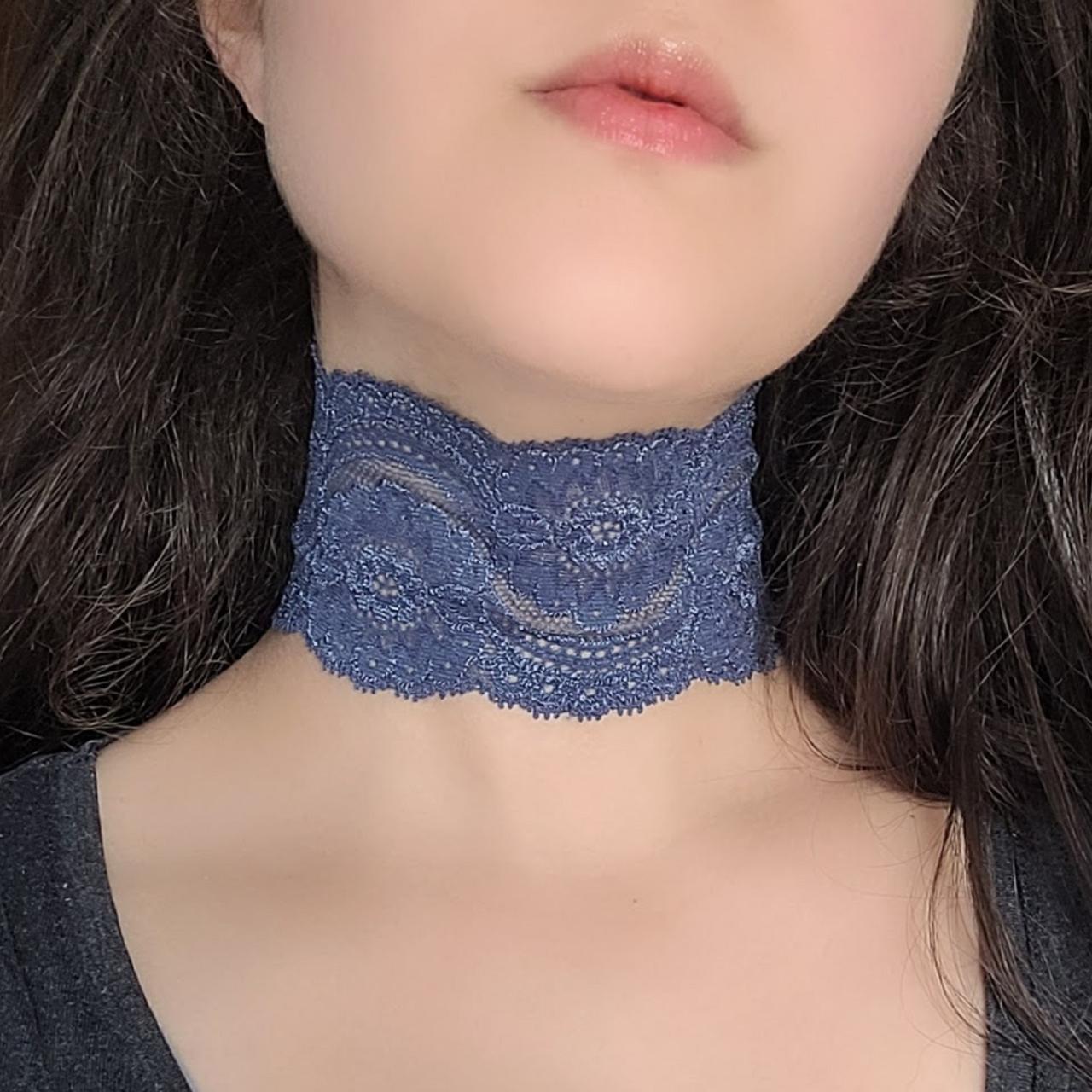 Thick lace choker store