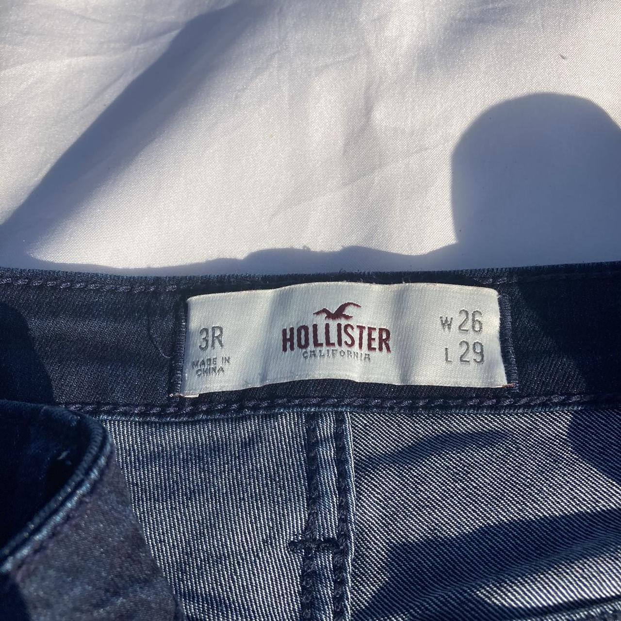 navy blue high-waisted hollister jeans 💙 size 26,... - Depop