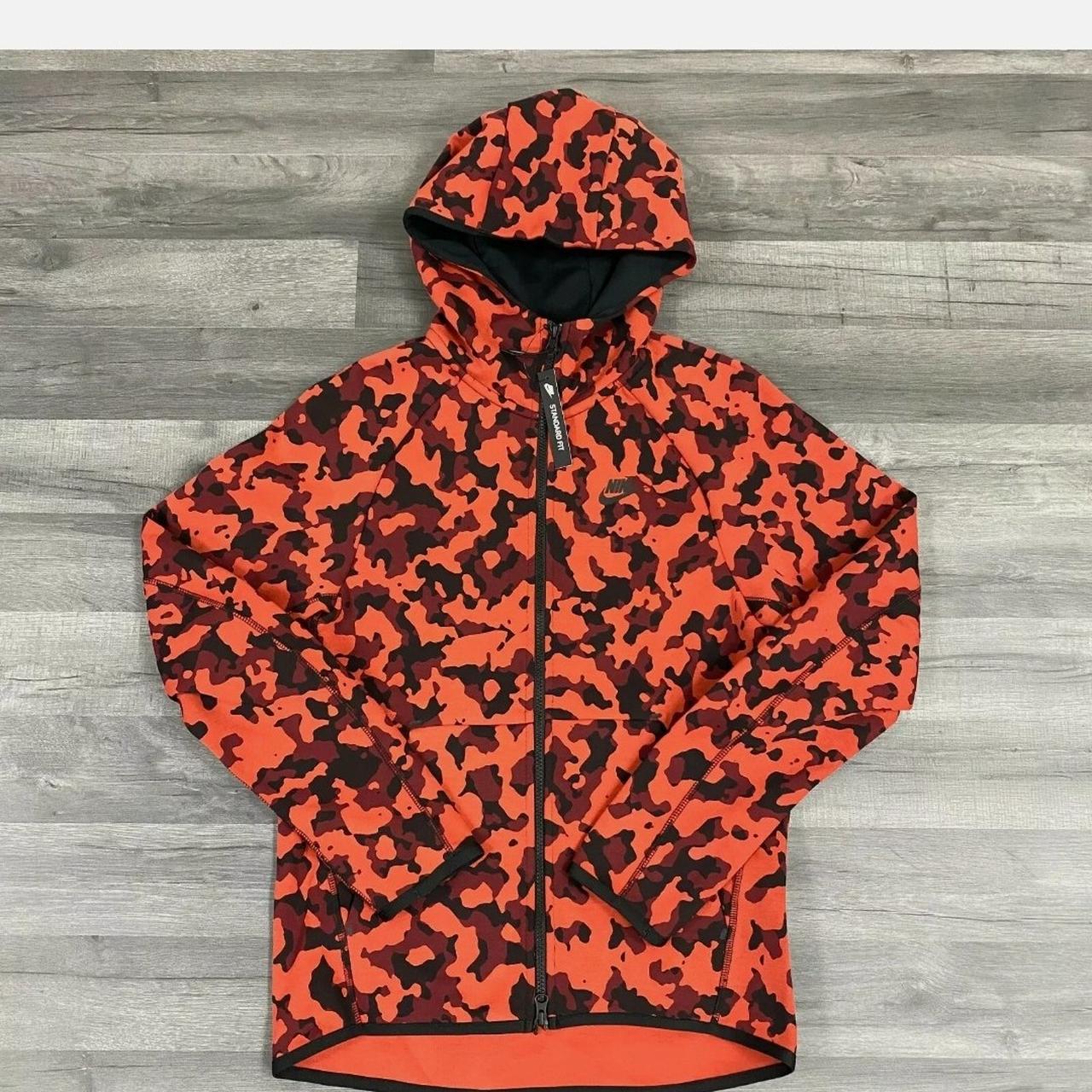 NIKE TECH FLEECE NSW FULL TRACKSUIT CAMO - LARGE -... - Depop