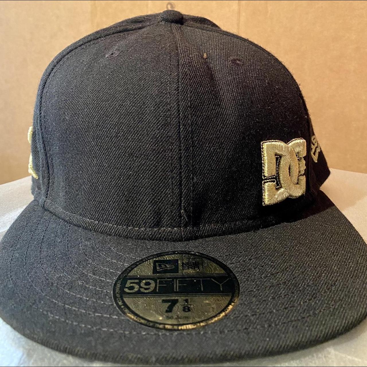Men’s New Era DC SnapBack Hat - size 71/8 Vintage... | Depop
