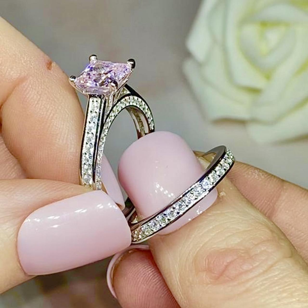 Women's Silver and Pink Jewellery | Depop