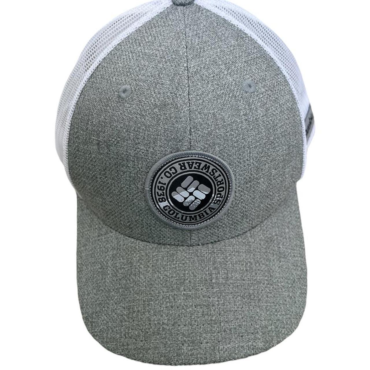 Columbia sportswear mens hat grey and white Great... - Depop