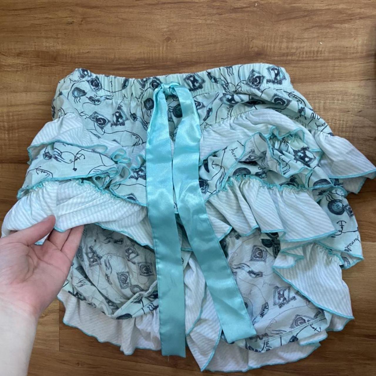 adorable ruffled pajama shorts in XL- so cute!! dm... - Depop