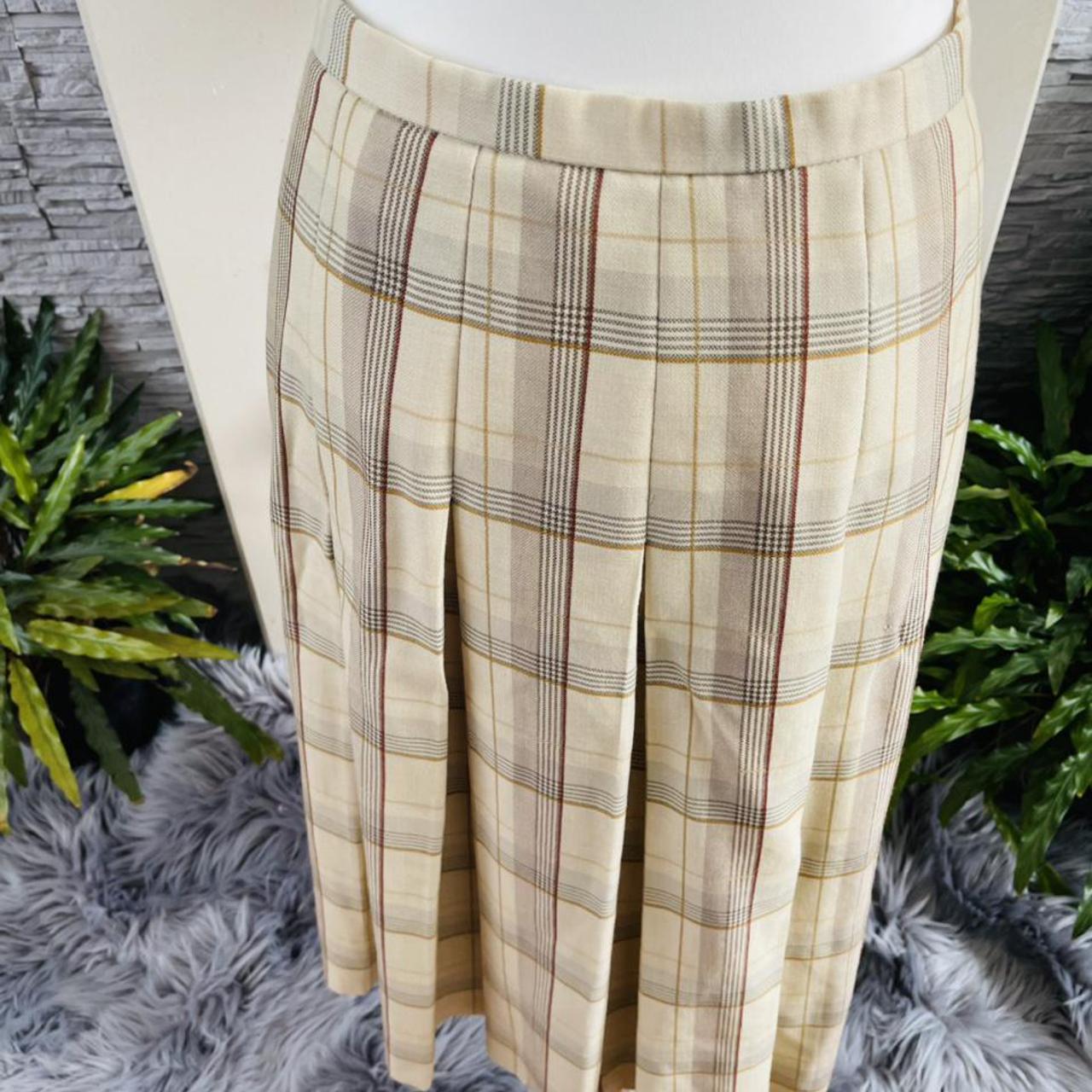 Riddells skirt vintage 1950s size M #riddella... - Depop