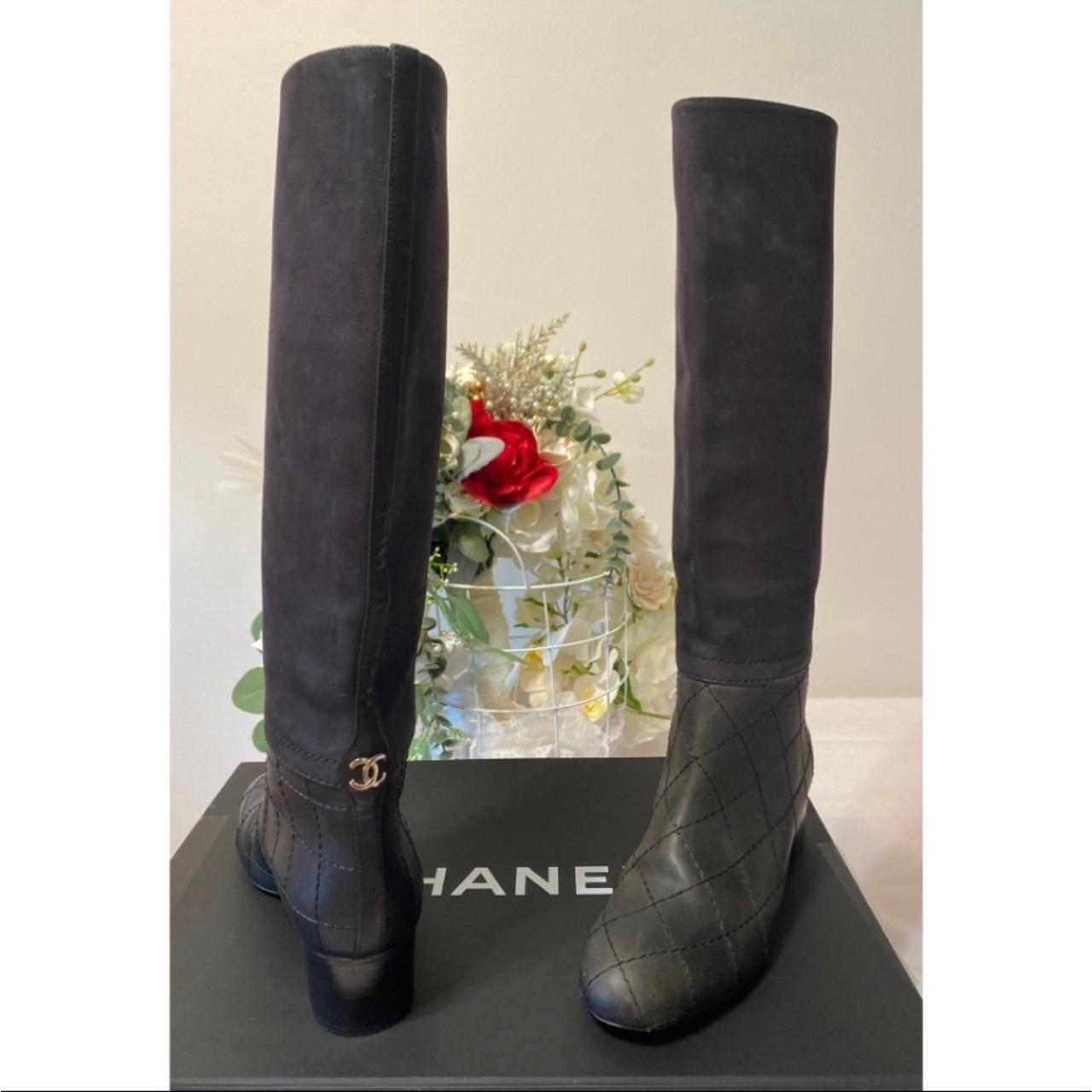 CHANEL black Cavaliers riding leather, Quilted tall... - Depop