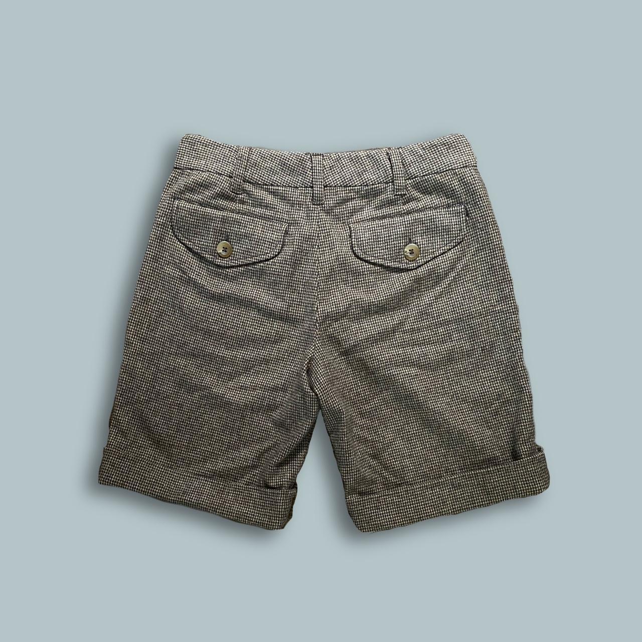 Vince plaid Bermuda shorts! Tag size 4. Fits true... - Depop