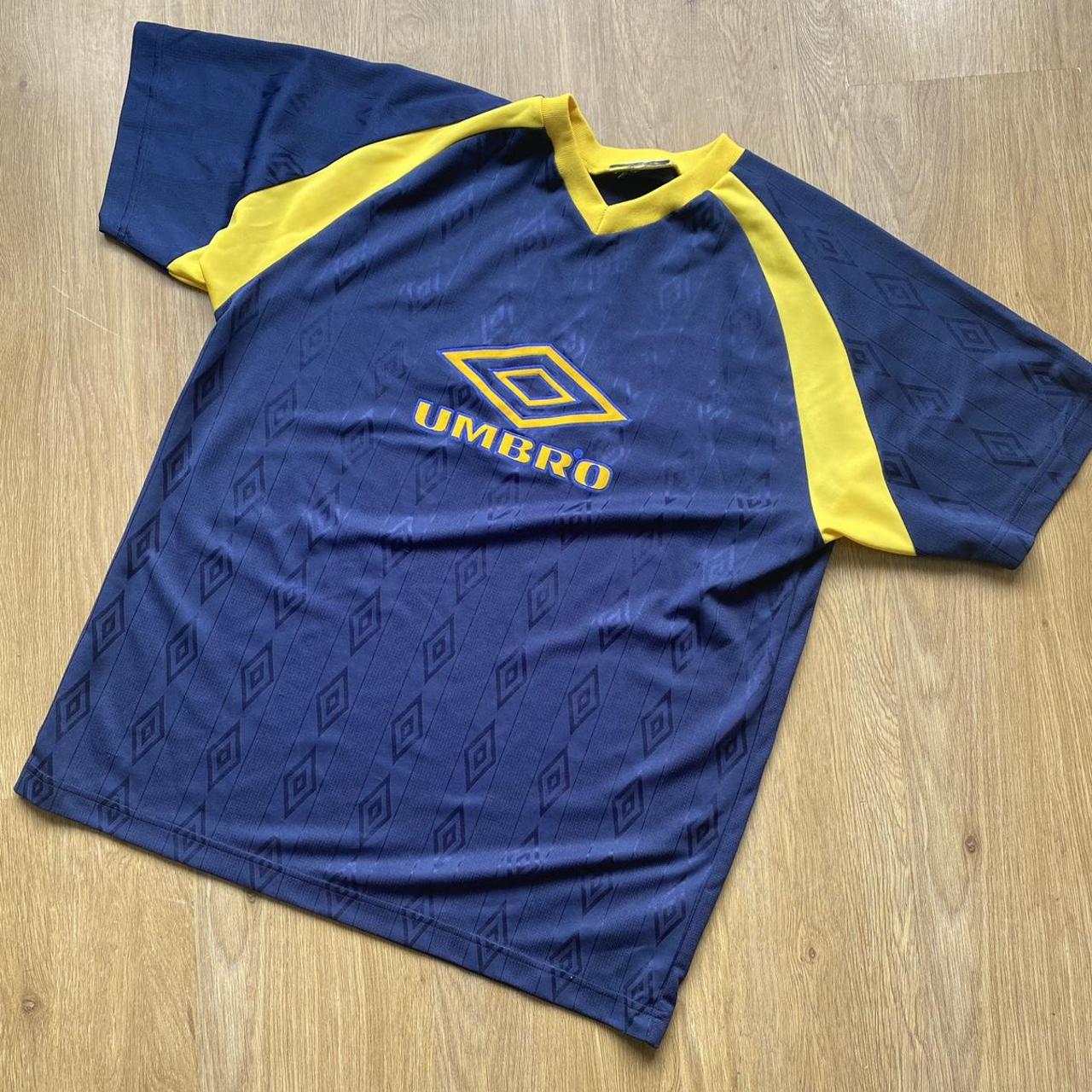 Vintage Umbro 1990s Training Top T-Shirt Size... - Depop