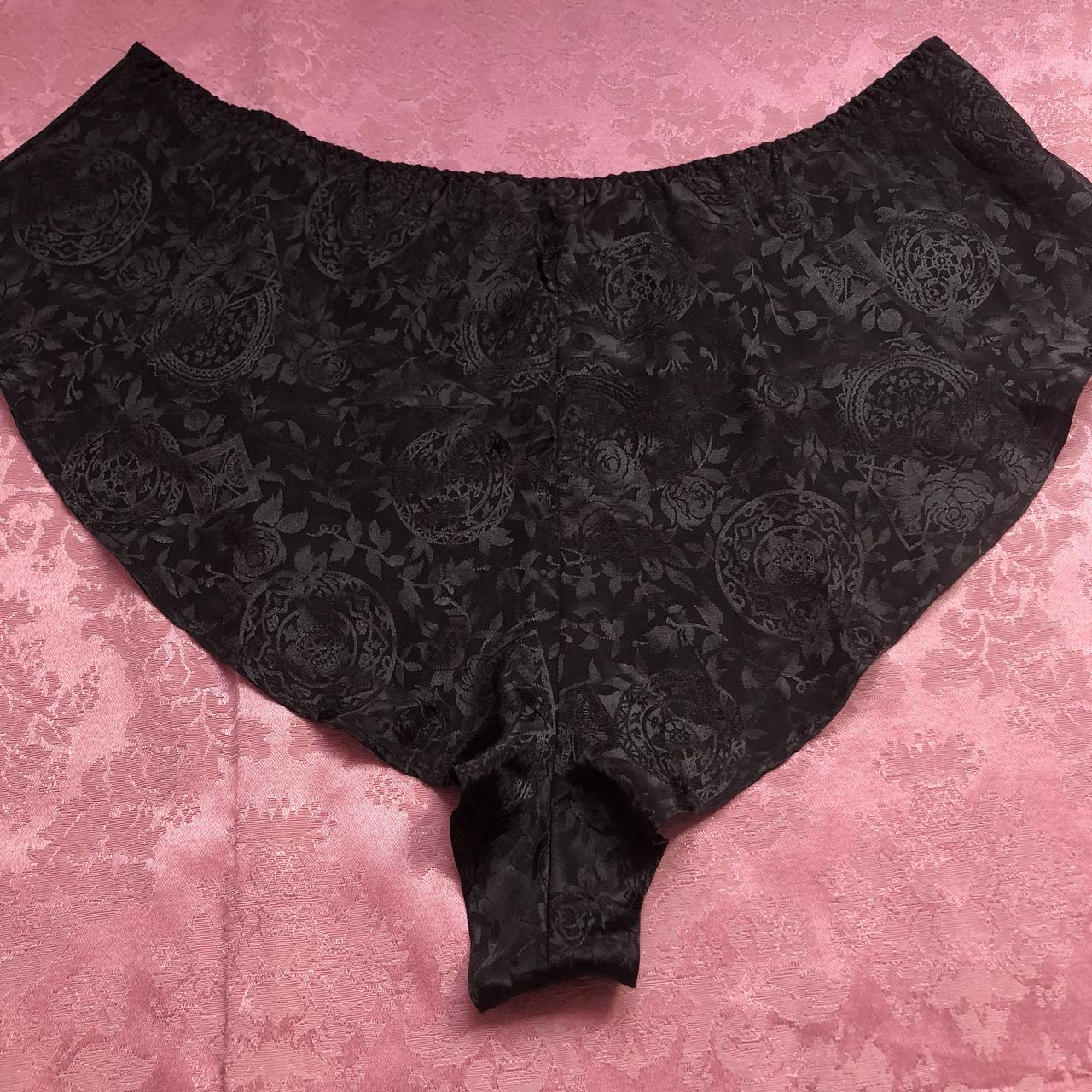 VINTAGE VICTORIAS SECRET GOLD LABEL BRIEF Band has... | Depop