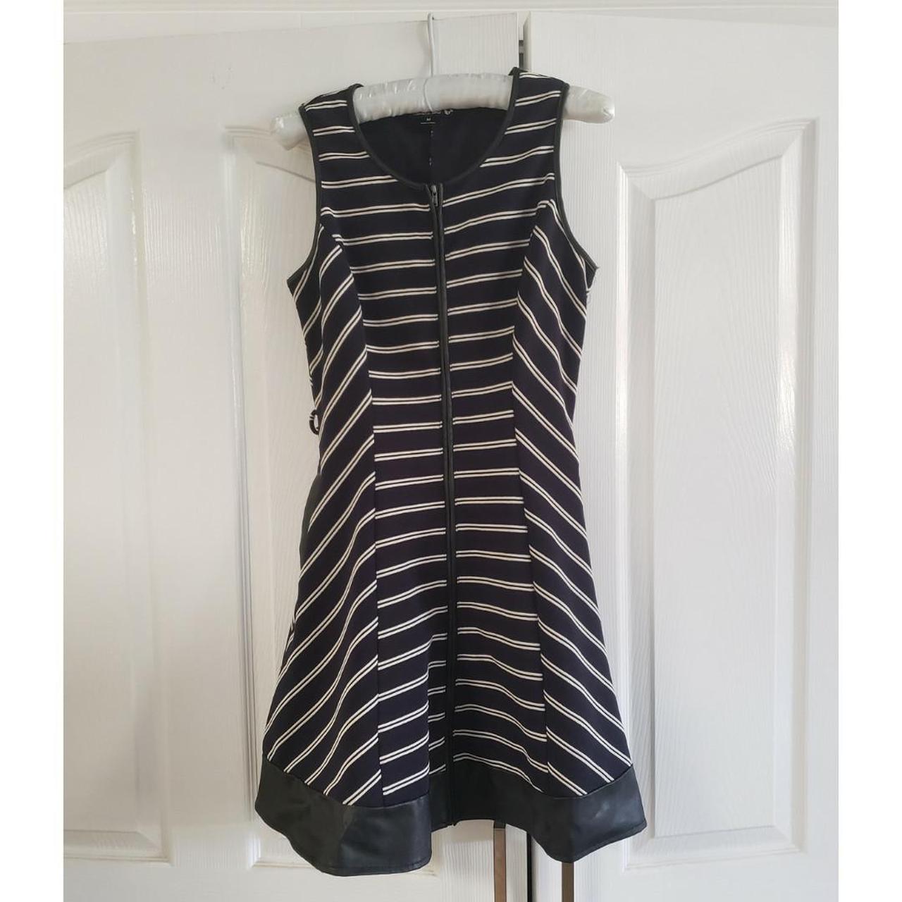 Double Zero - SIZE M Cute navy striped dress with... - Depop