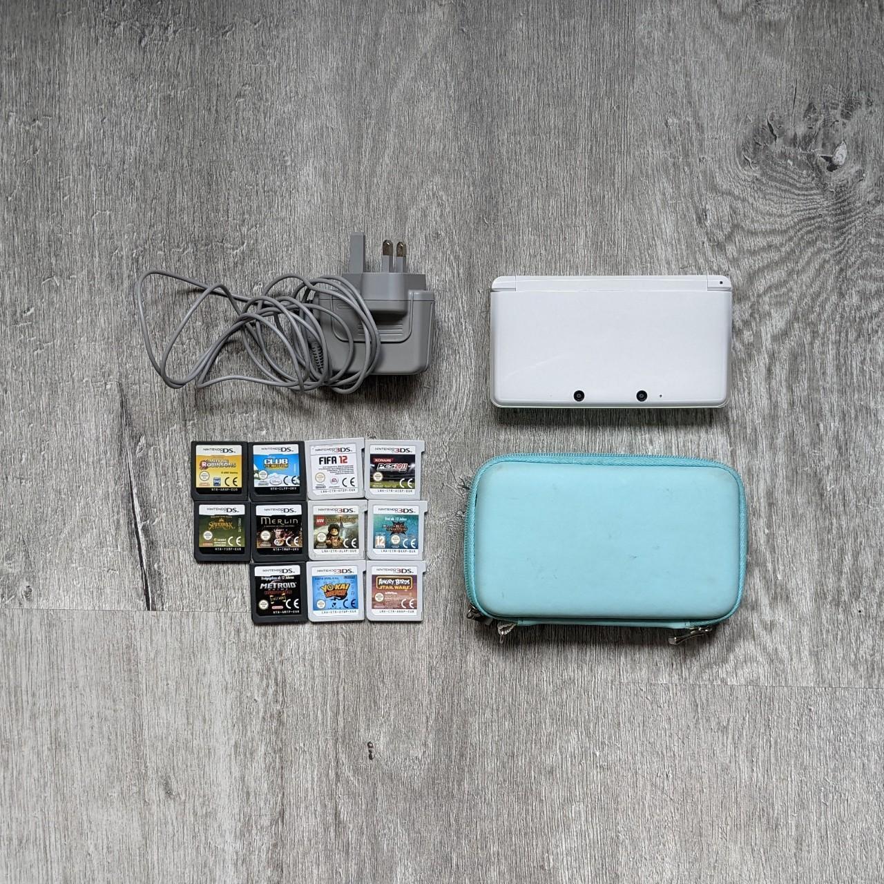 Nintendo 3DS Bundle + 11 games, case and... - Depop