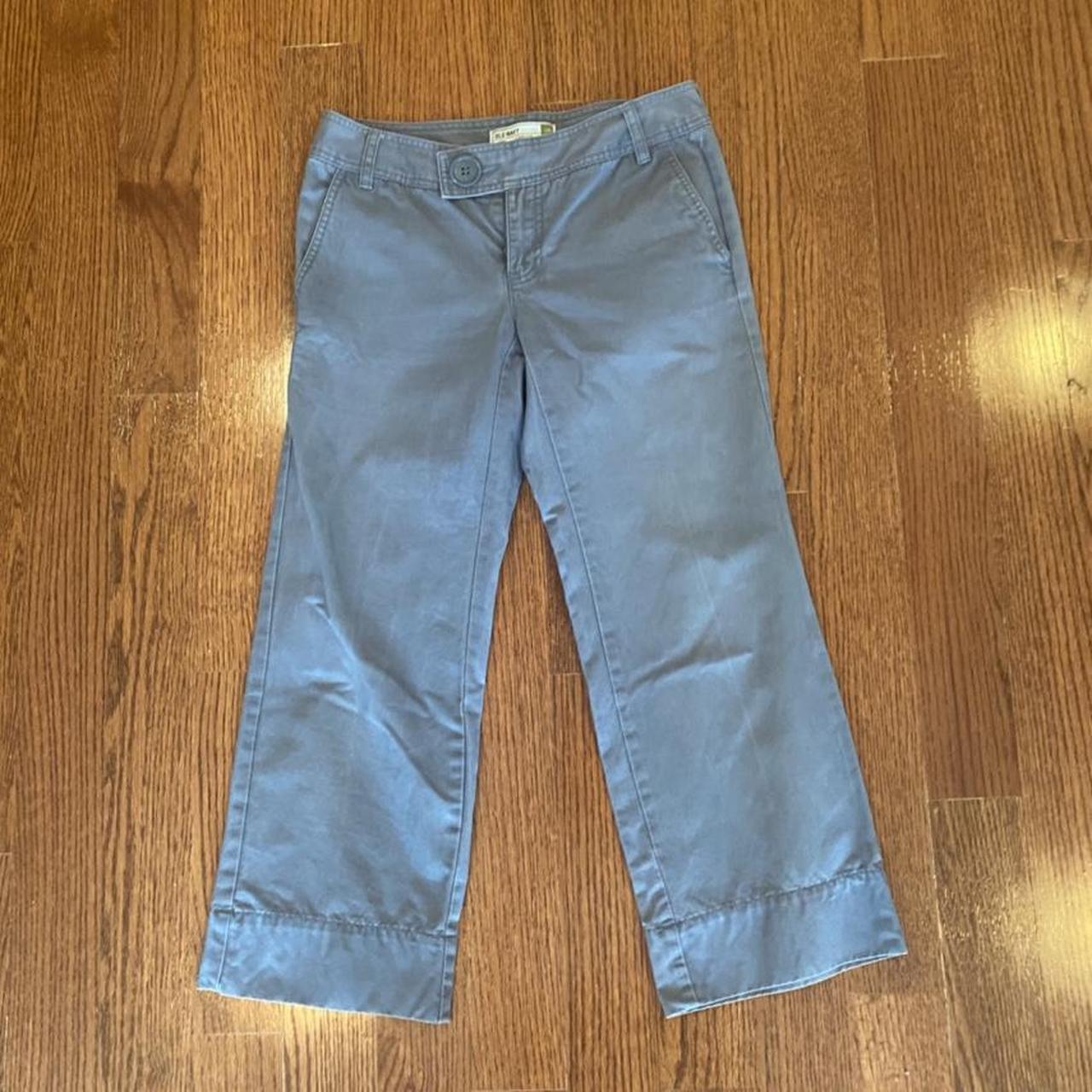 Old Navy blue pants 💙 Low waisted Has belt... - Depop