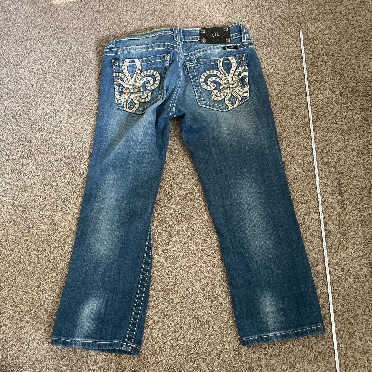 Low rise miss me Capri jeans size 29 - Depop