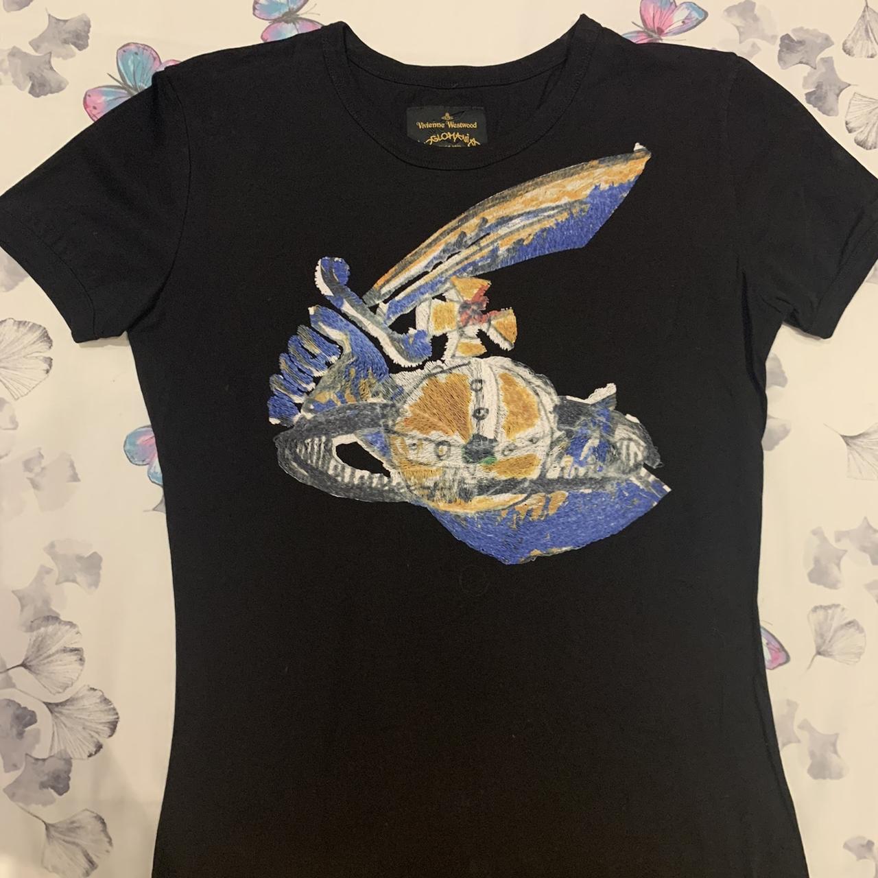 Vivienne Westwood orb T-shirt Worn a few times but... - Depop