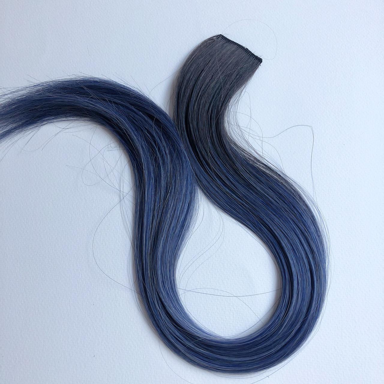 Women's Blue and Navy Hair-accessories | Depop