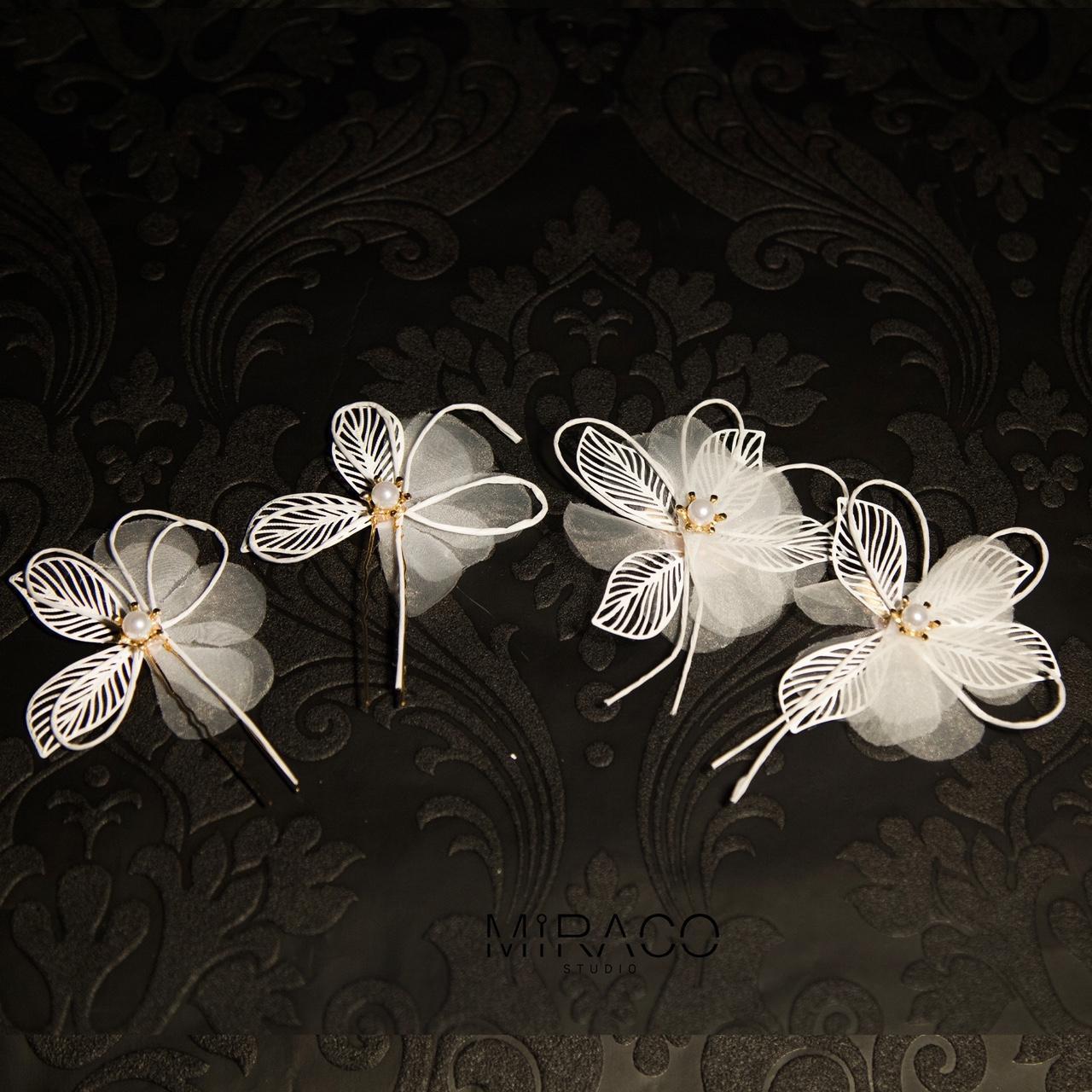 Set of four handmade white flowers hair pins hair... - Depop