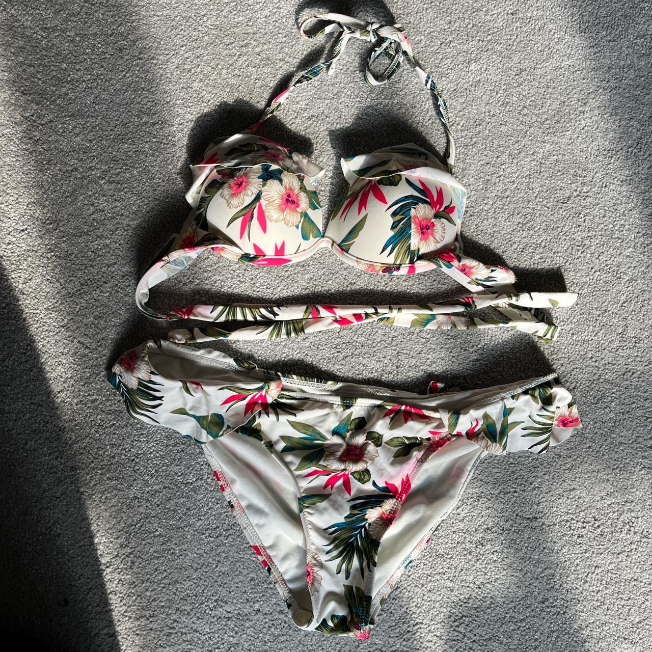 Primark Women's multi Bikinis-and-tankini-sets | Depop