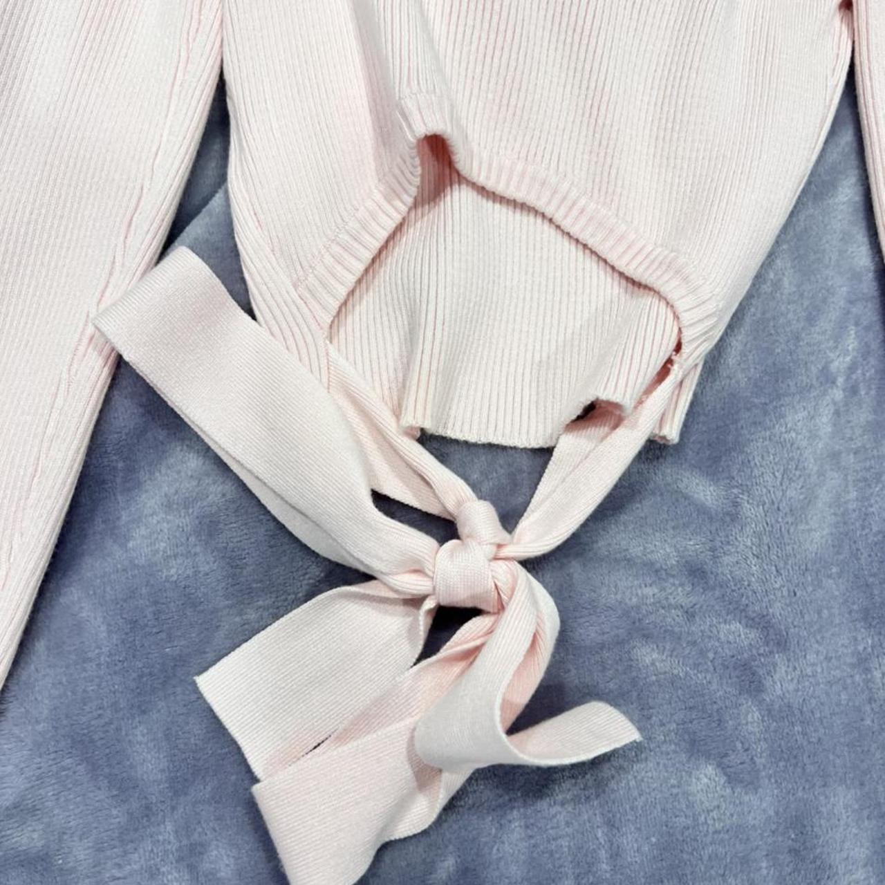 Glassons Women's Pink Crop-top | Depop