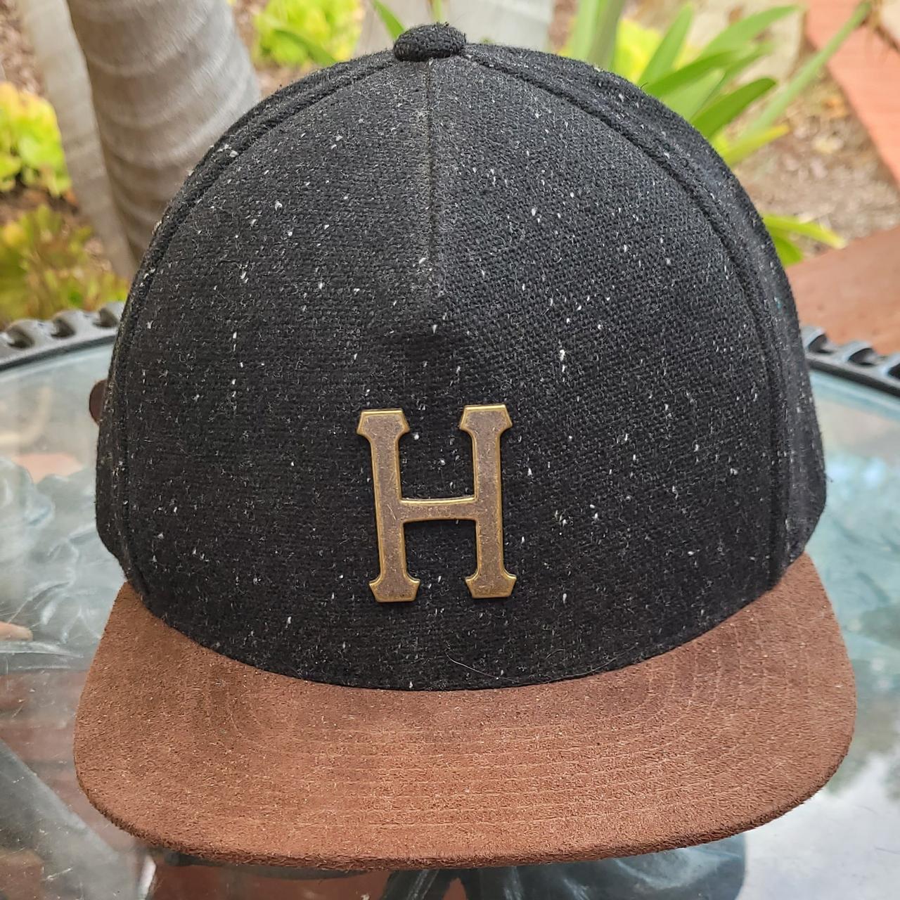 HUF Hat/ Cap with specks of white all over !!!... - Depop