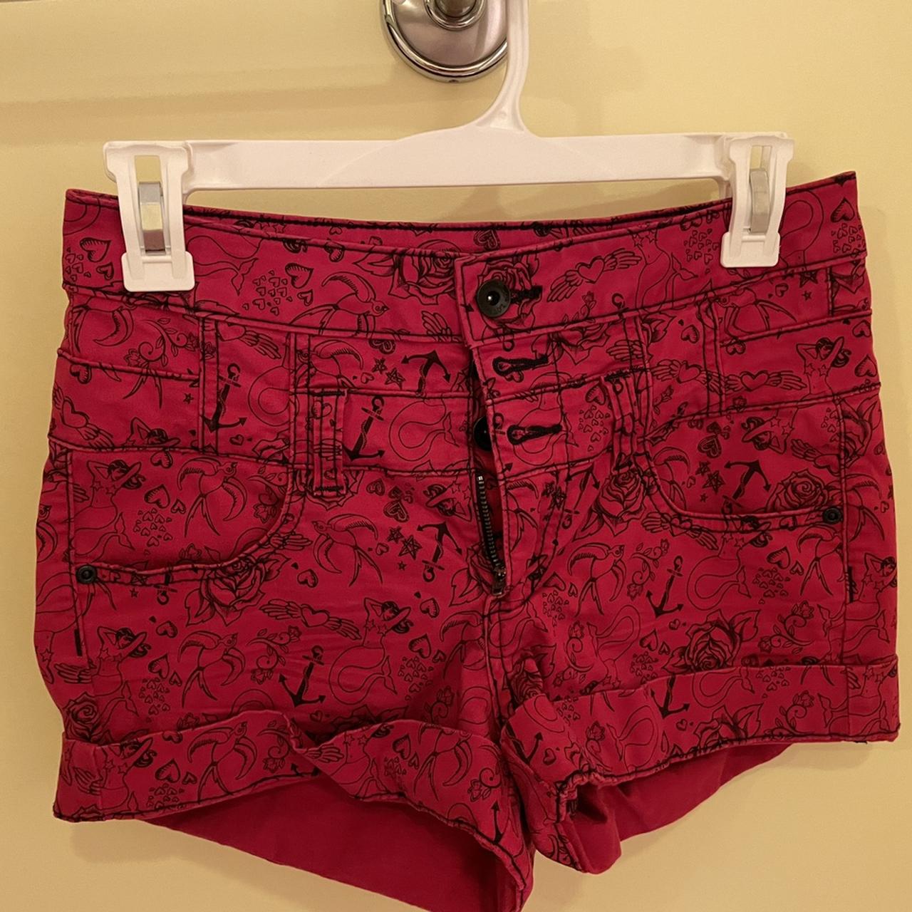 *PRICE CANNOT GO ANY LOWER* Lovesick (Hot Topic) Red... | Depop