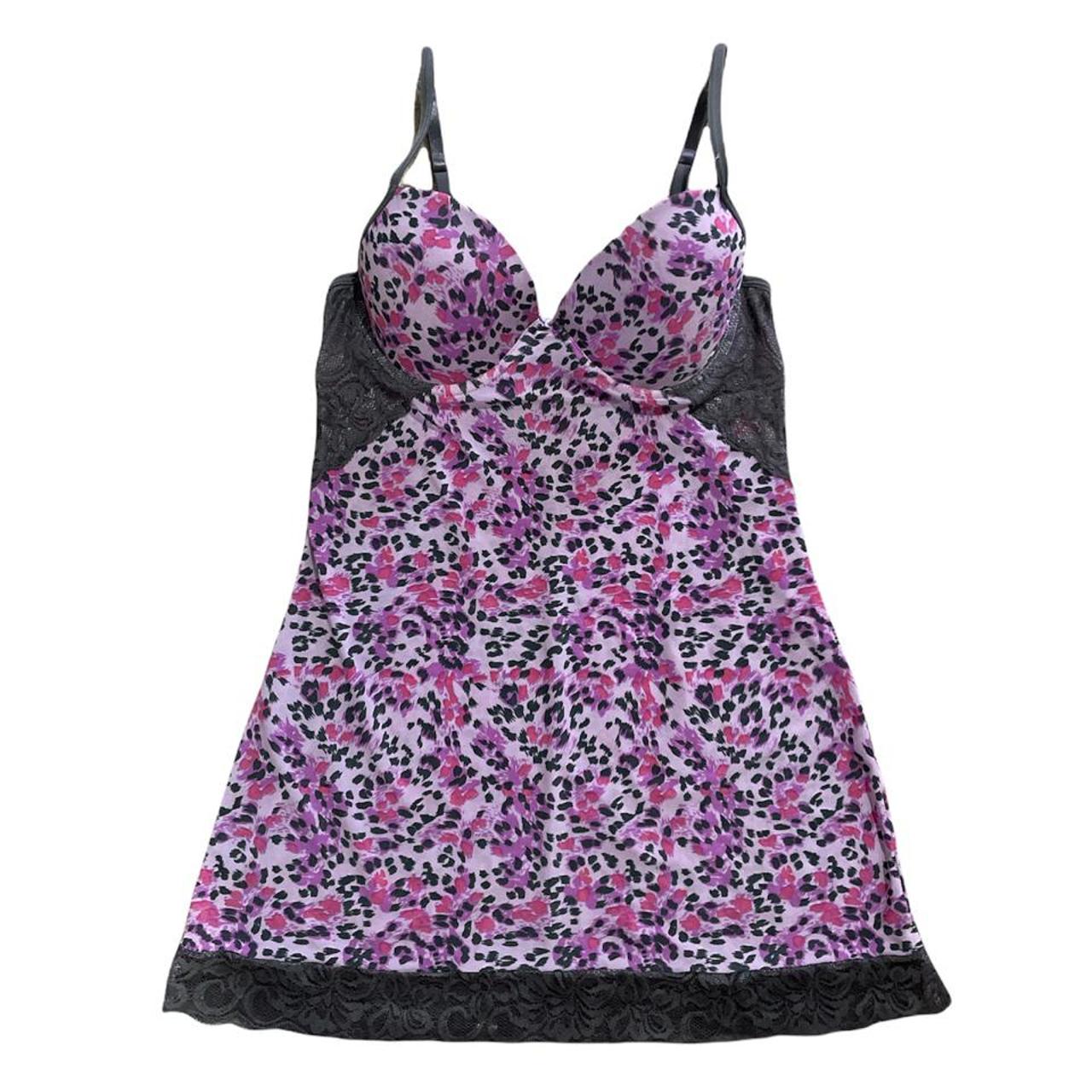 Jessica Simpson Women's Pink and Grey Robe | Depop