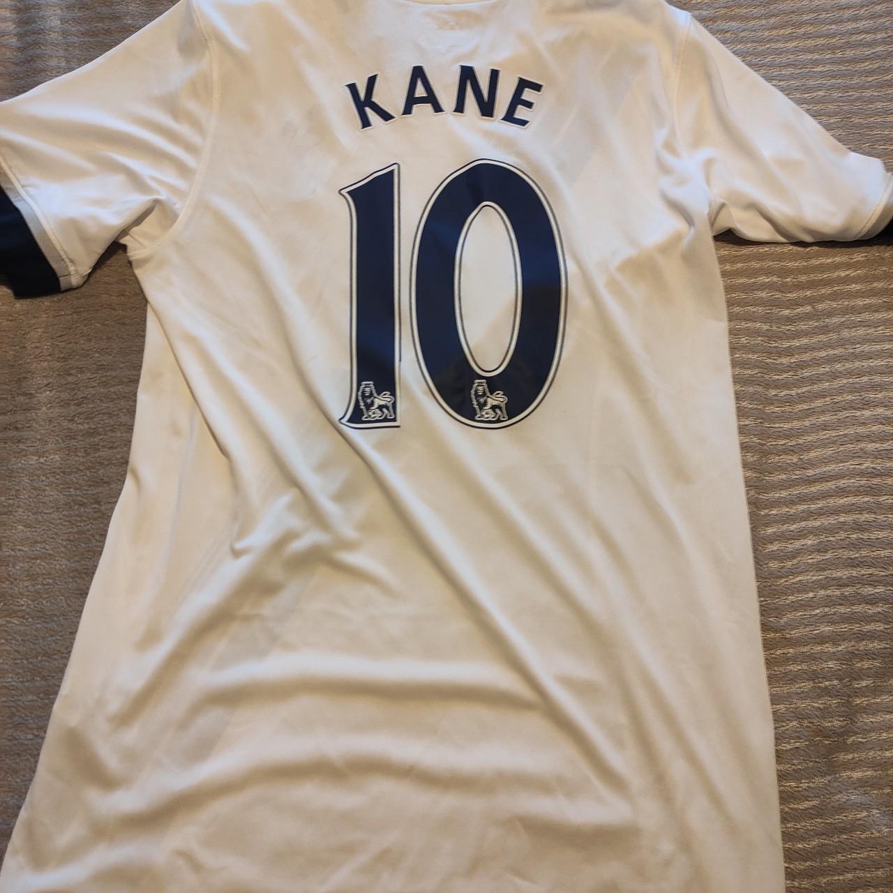 Tottenham Hotspur shirt Man Size medium Kane number... - Depop