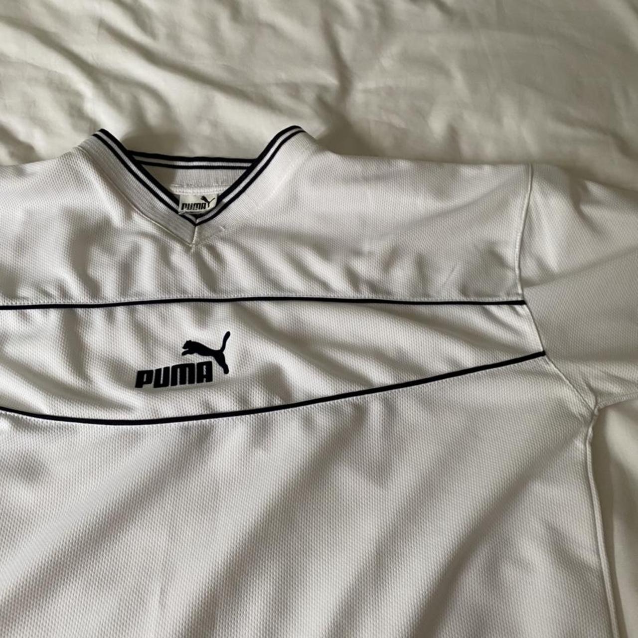 Really cool white puma top - Depop