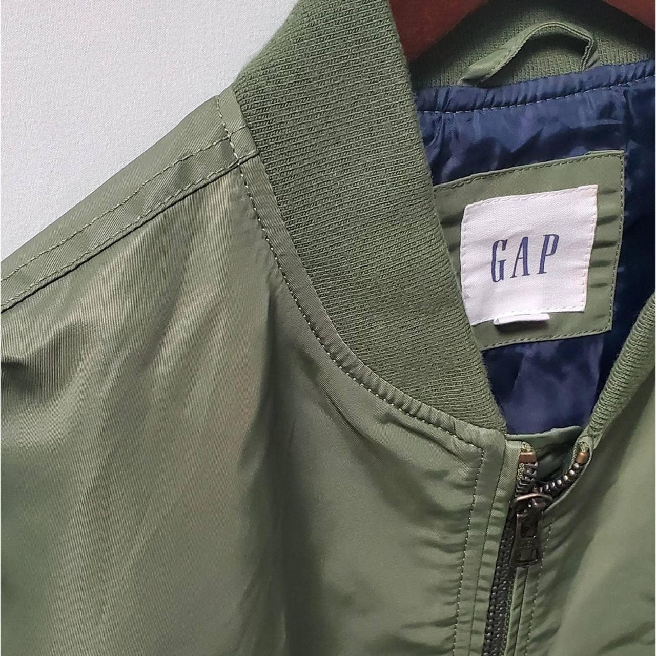 Gap Men's Green | Depop