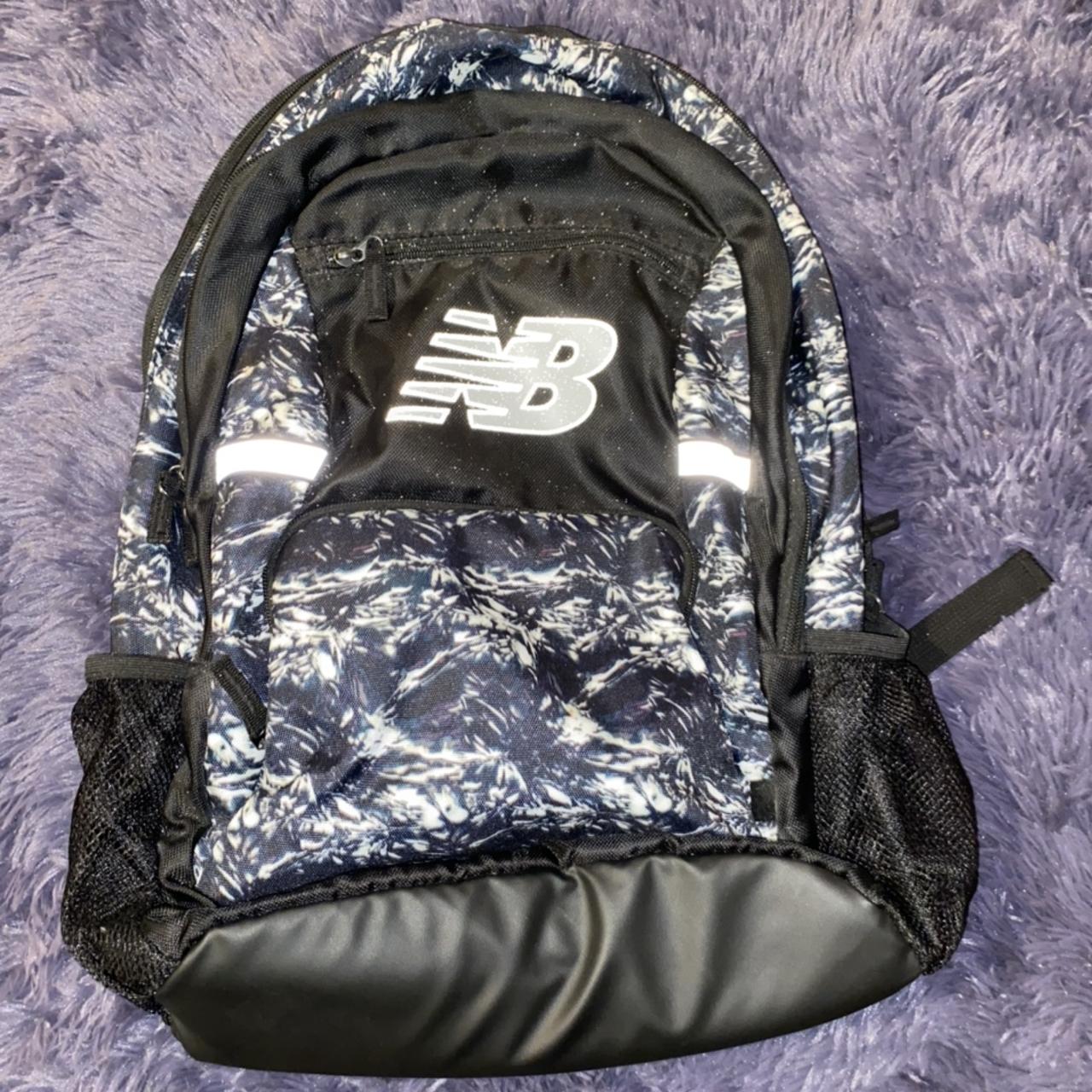 New Balance navy arctic backpack👽 ~ beautiful... - Depop