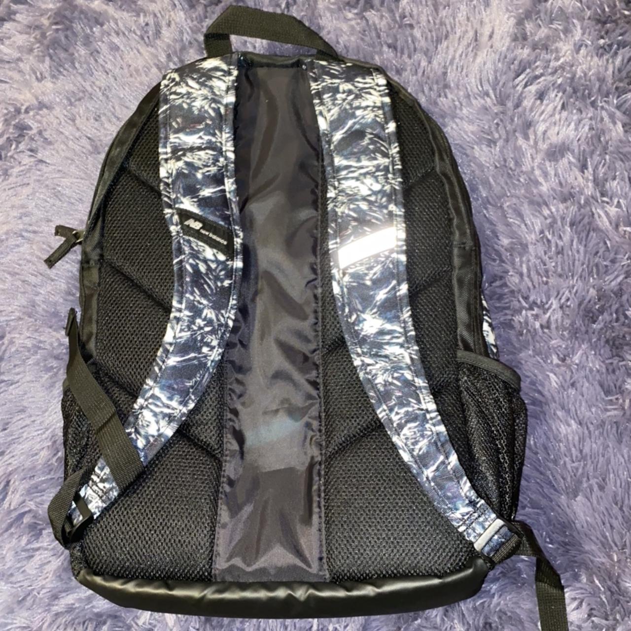 New Balance navy arctic backpack👽 ~ beautiful... - Depop