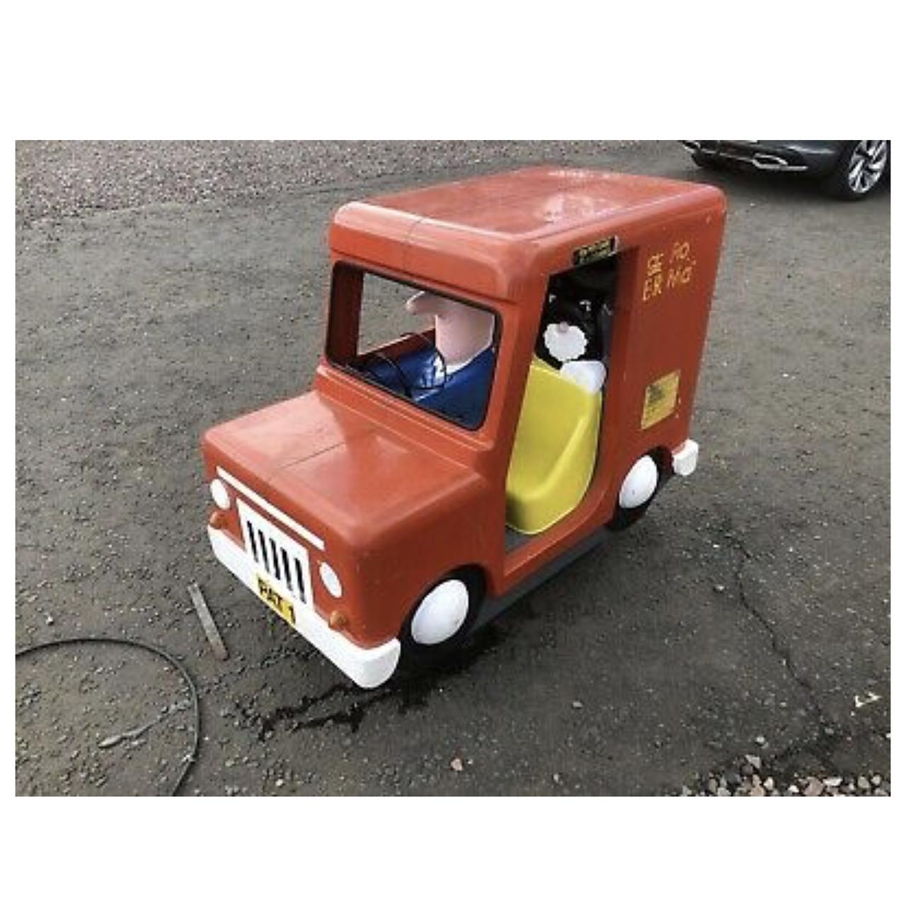 Postman pat ride on toy - Depop