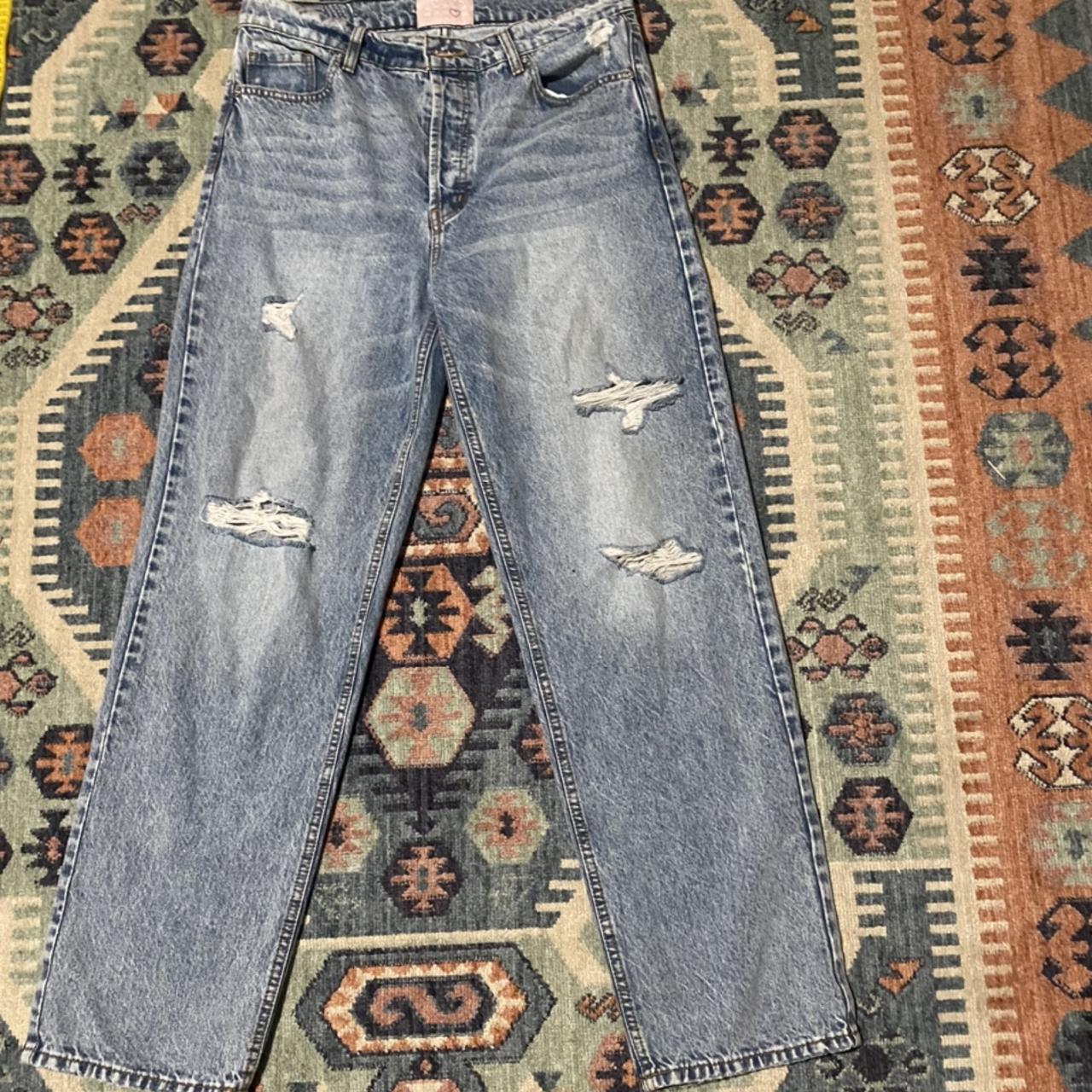 Super cute baggy revive jeans/ size 31/ little bit... - Depop